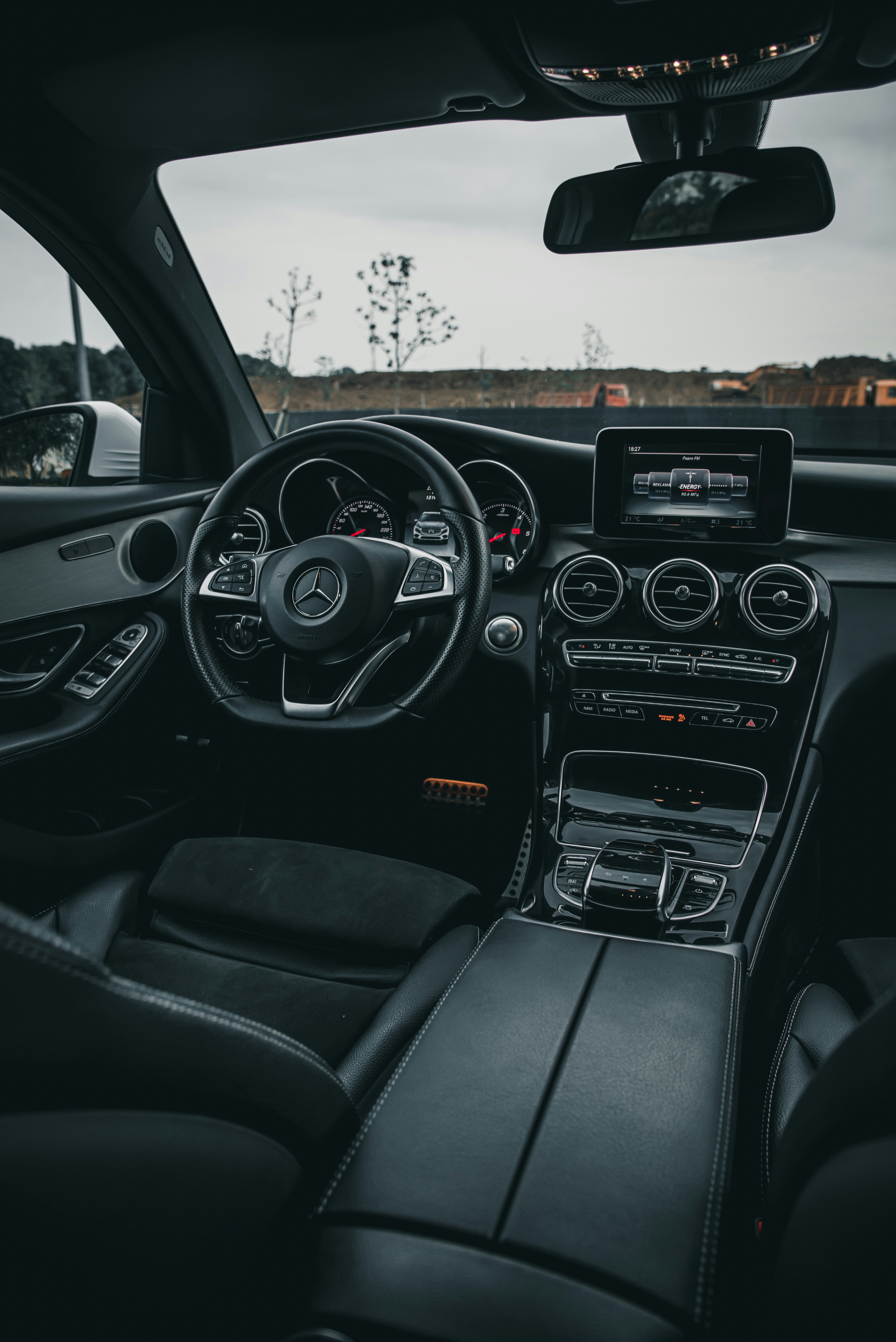 Foto El interior de un Mercedes Benz Benz Benz Benz – Imagen Krasnodar ...