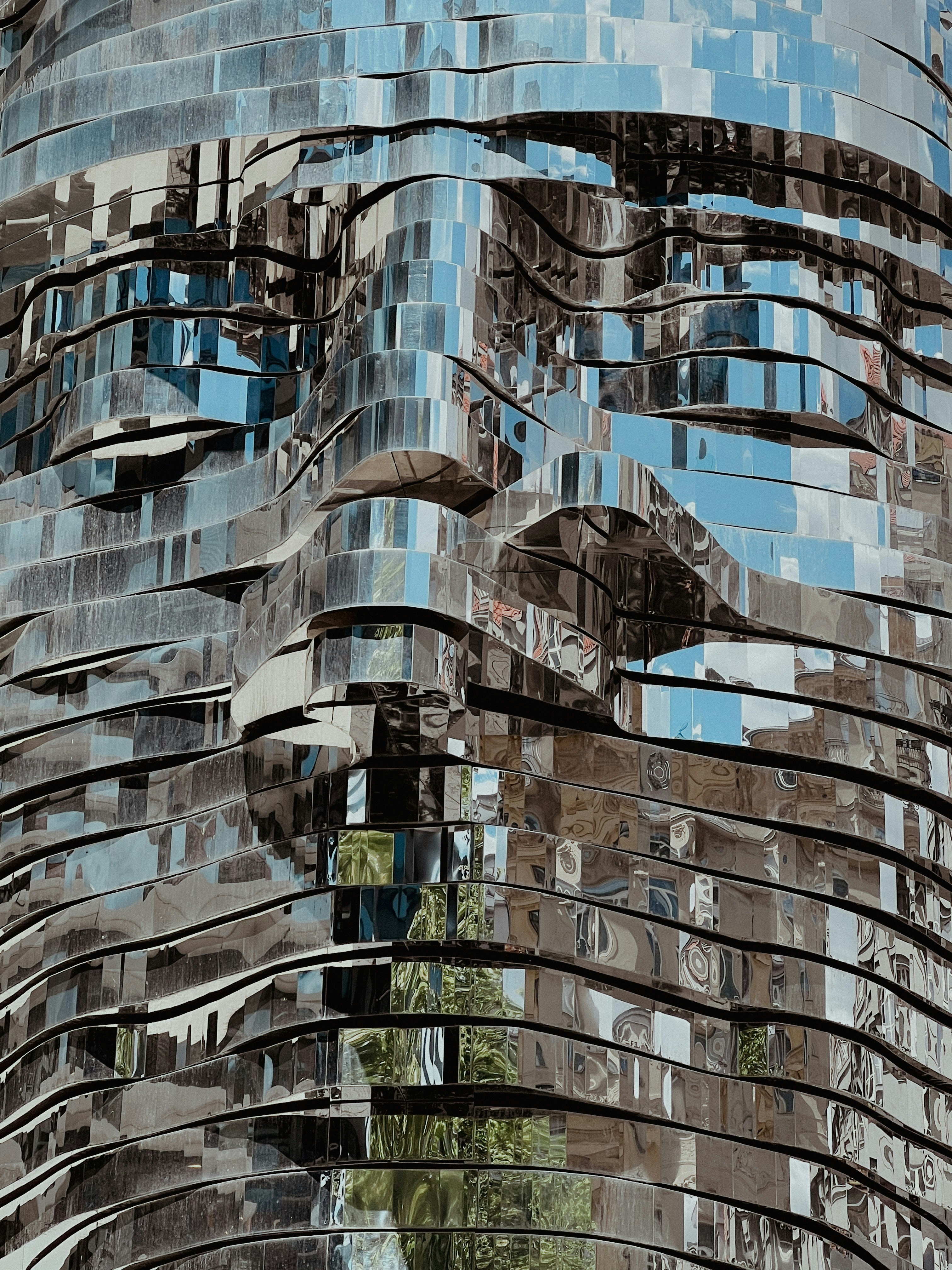 The astonishing Kafka Head in Prague's New Town, located near the 'Quadrio' Shopping Center. This towering 10-meter-tall kinetic sculpture is another masterpiece by renowned Czech sculptor David Černý, known for his iconic statues like 'London Booster' and 'Thinker.' Immerse yourself in the captivating artistry of this mesmerizing creation that will leave you in awe.