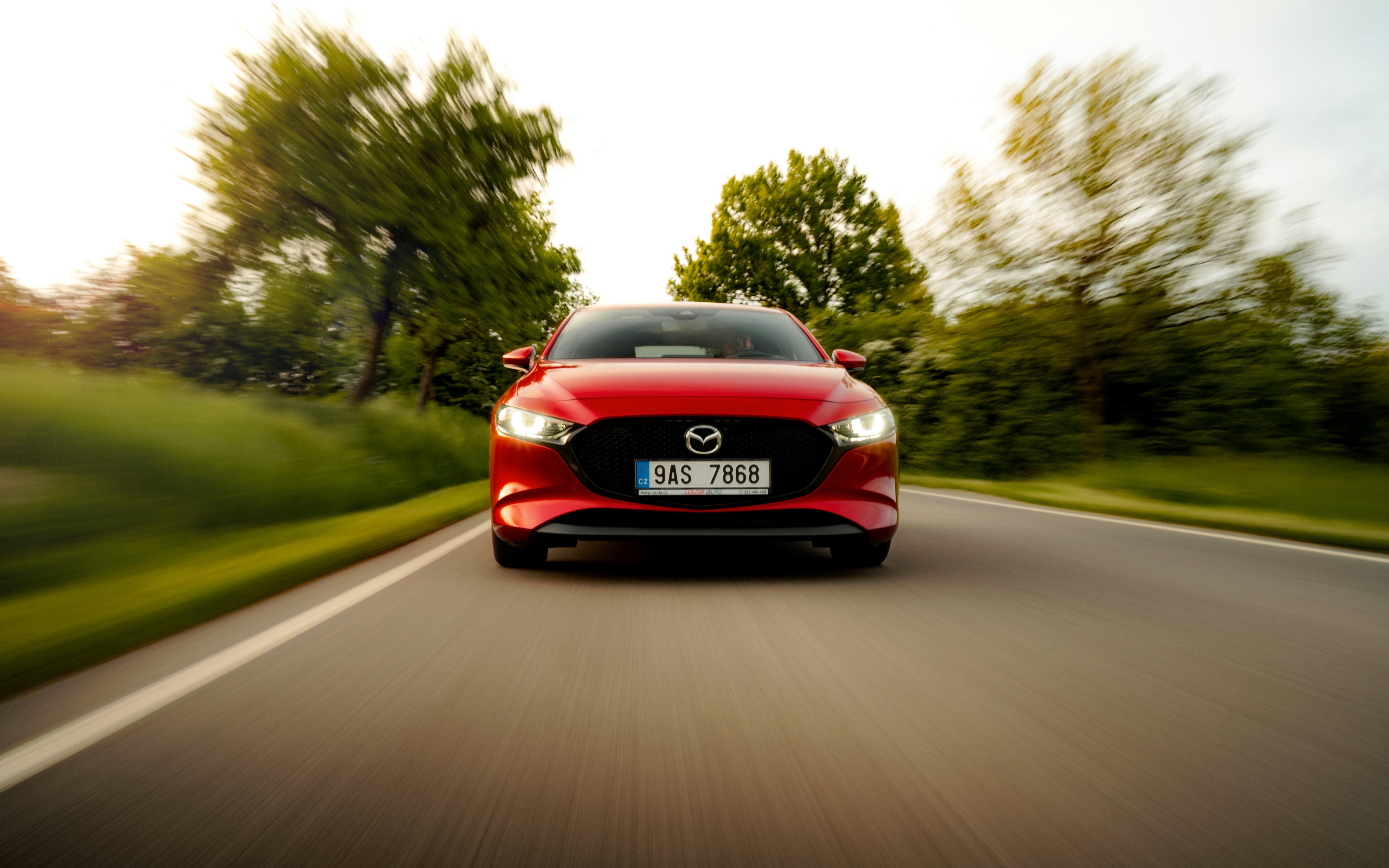Mazda3 Photos | Télécharger des images gratuites sur Unsplash