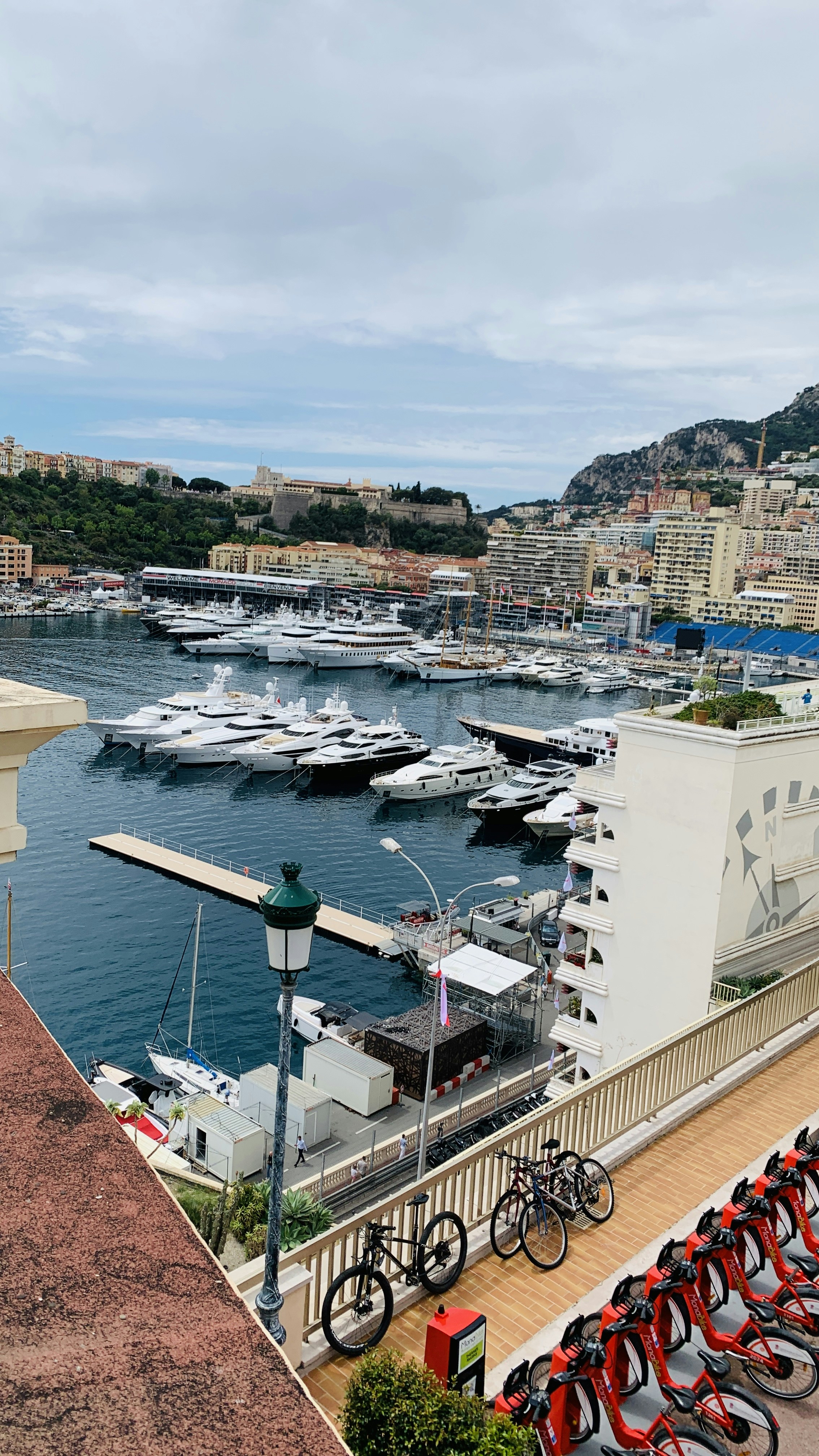 Marina Crescent: Boats, Bikes and Ocean Light