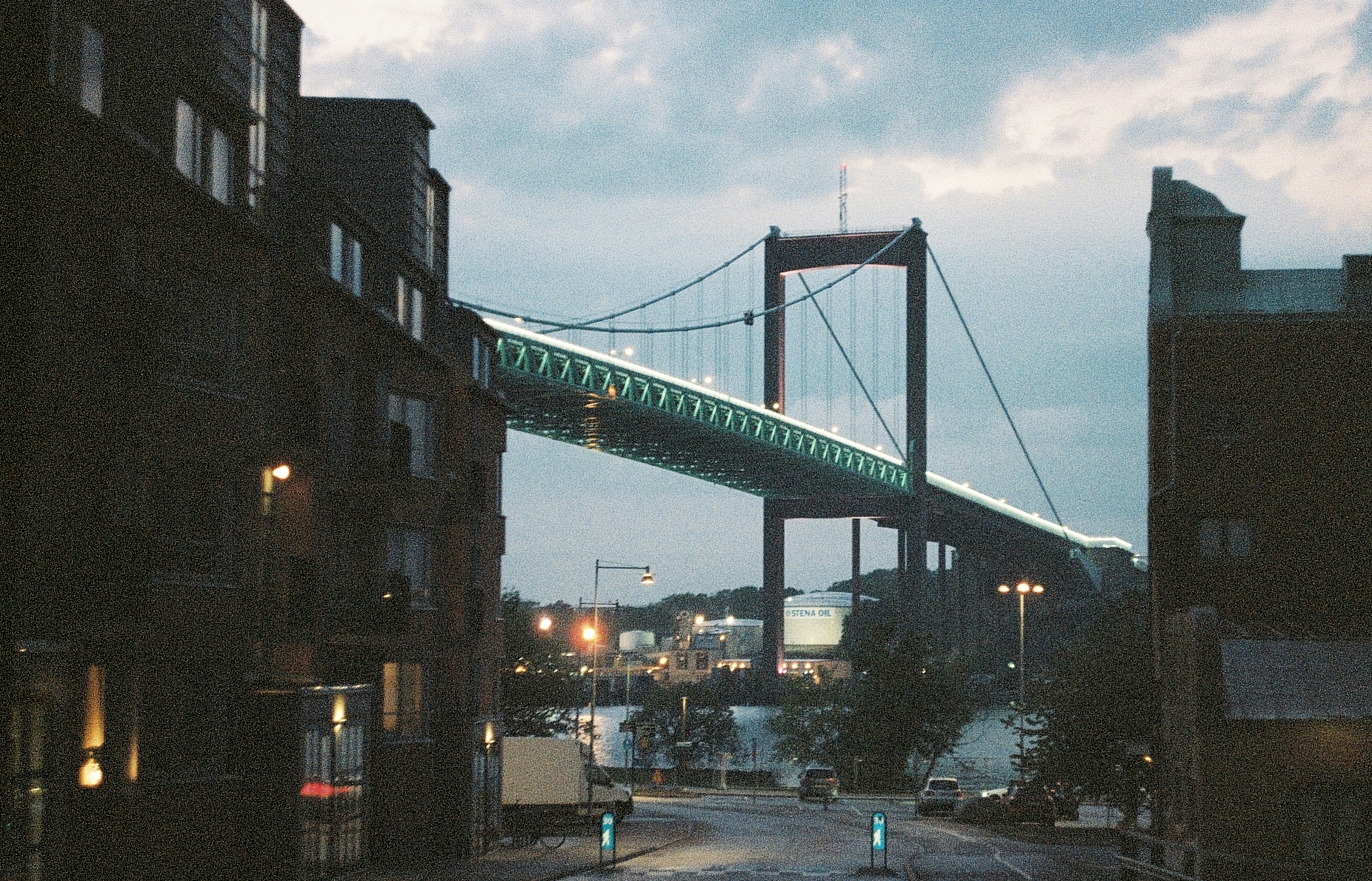 Älvsborgsbron bringe in Gothenburg, Sweden. 🎞️ Cinestill 800