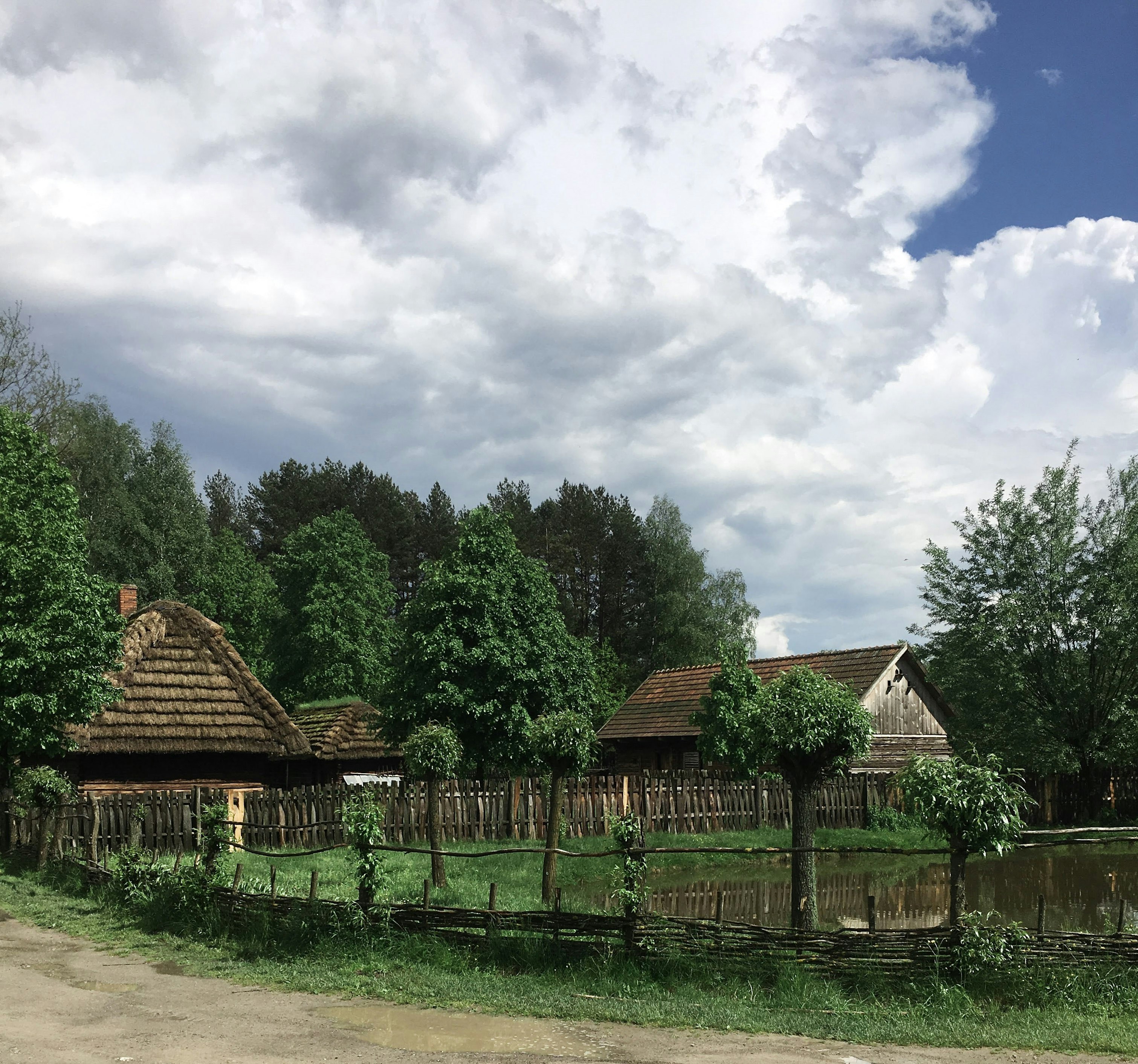 Follow me on Instagram: @darktez