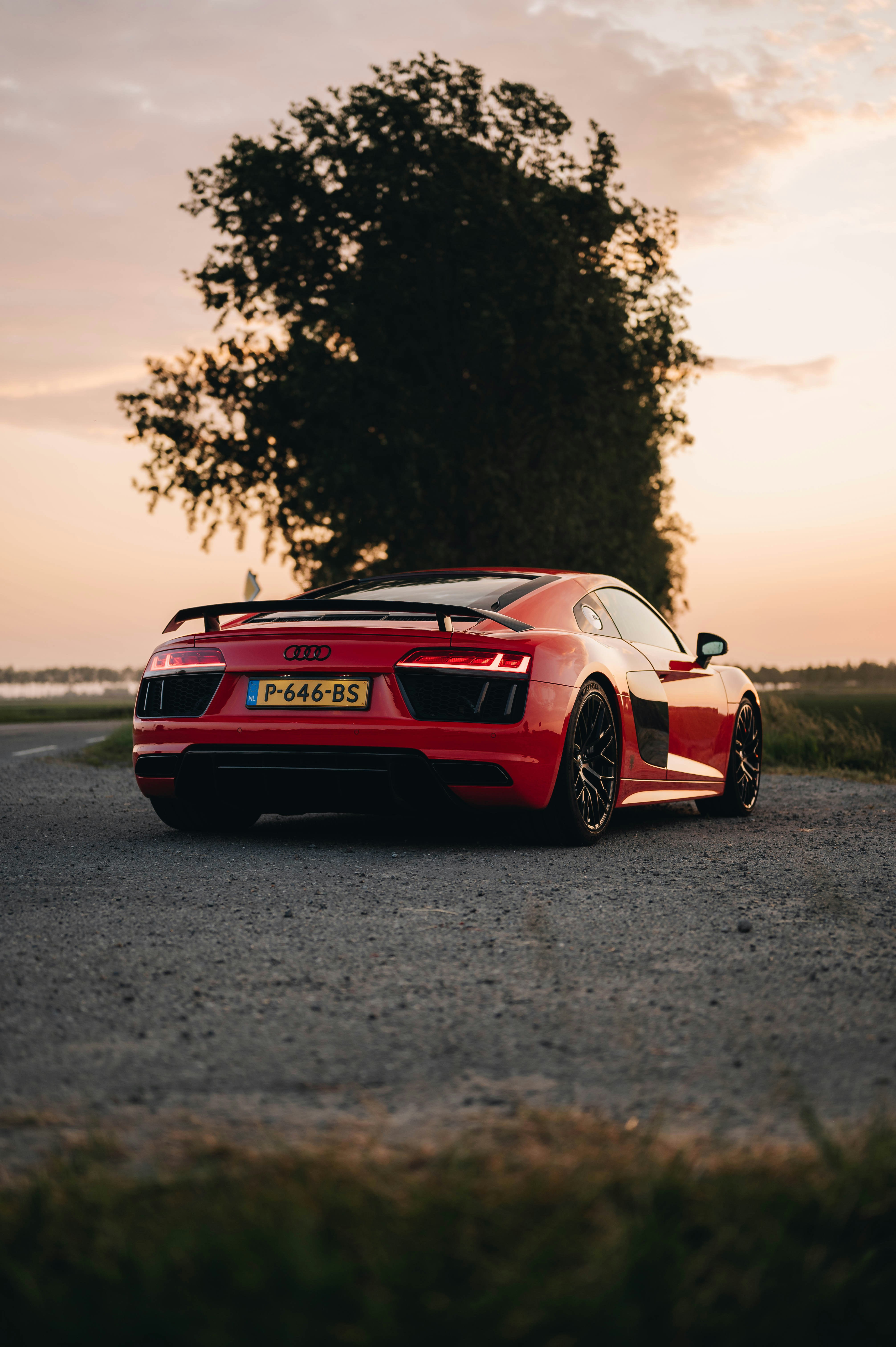 Audi R8 Wallpaper Red