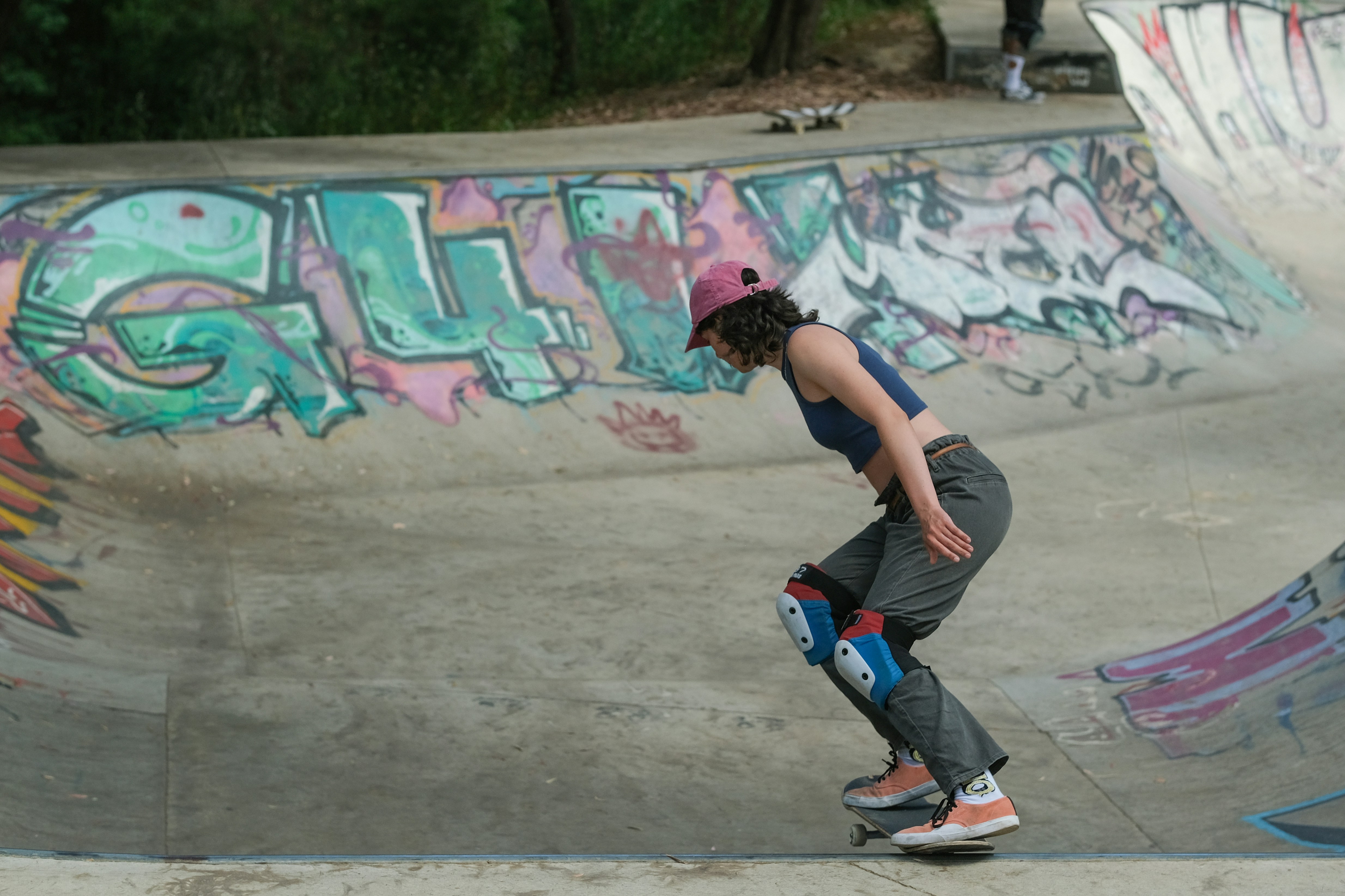 A person riding a skate board at a skate park photo – Free Sport Image ...