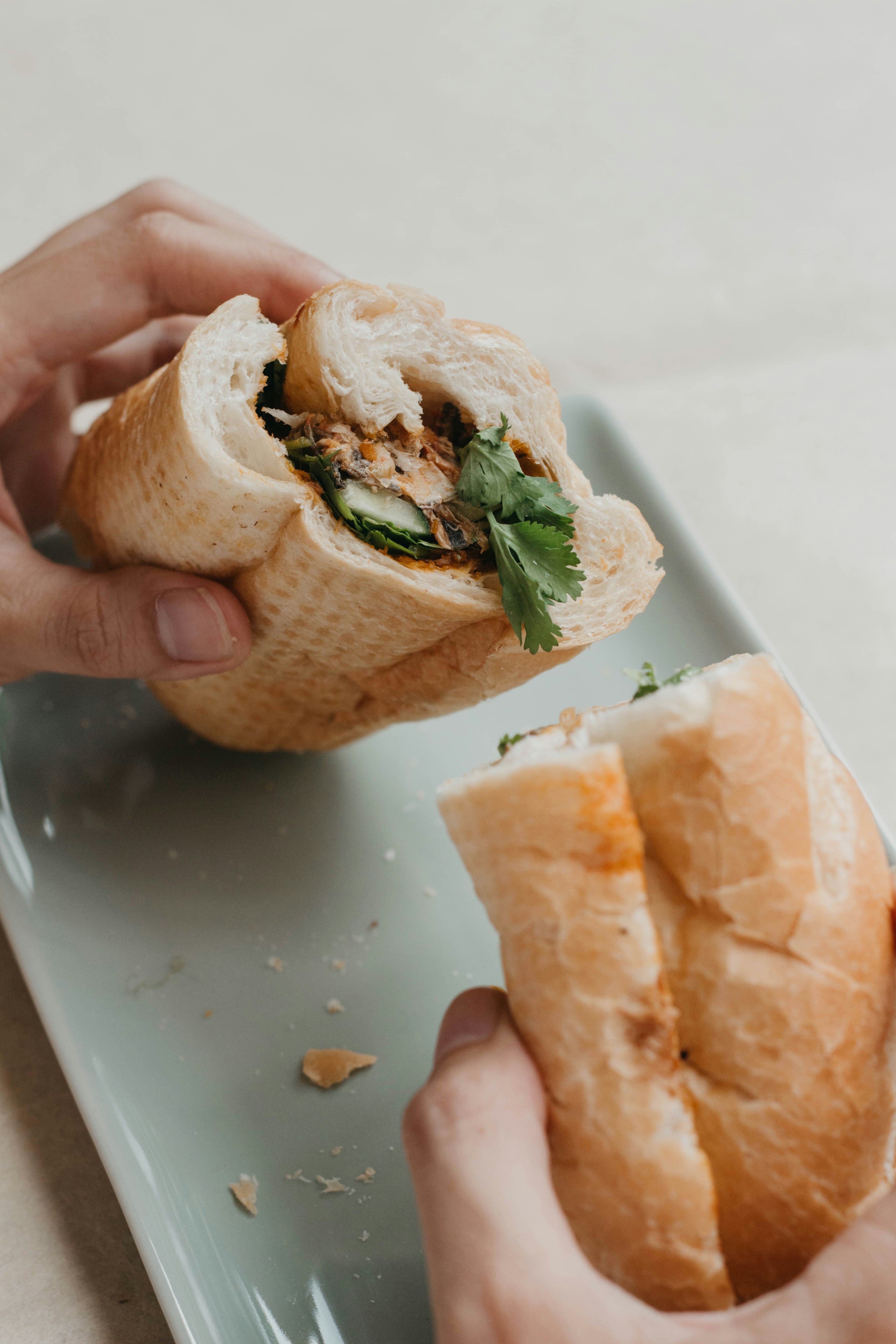 Vietnam: Bánh mì sandwiches linked to food poisoning outbreak in Dong ...