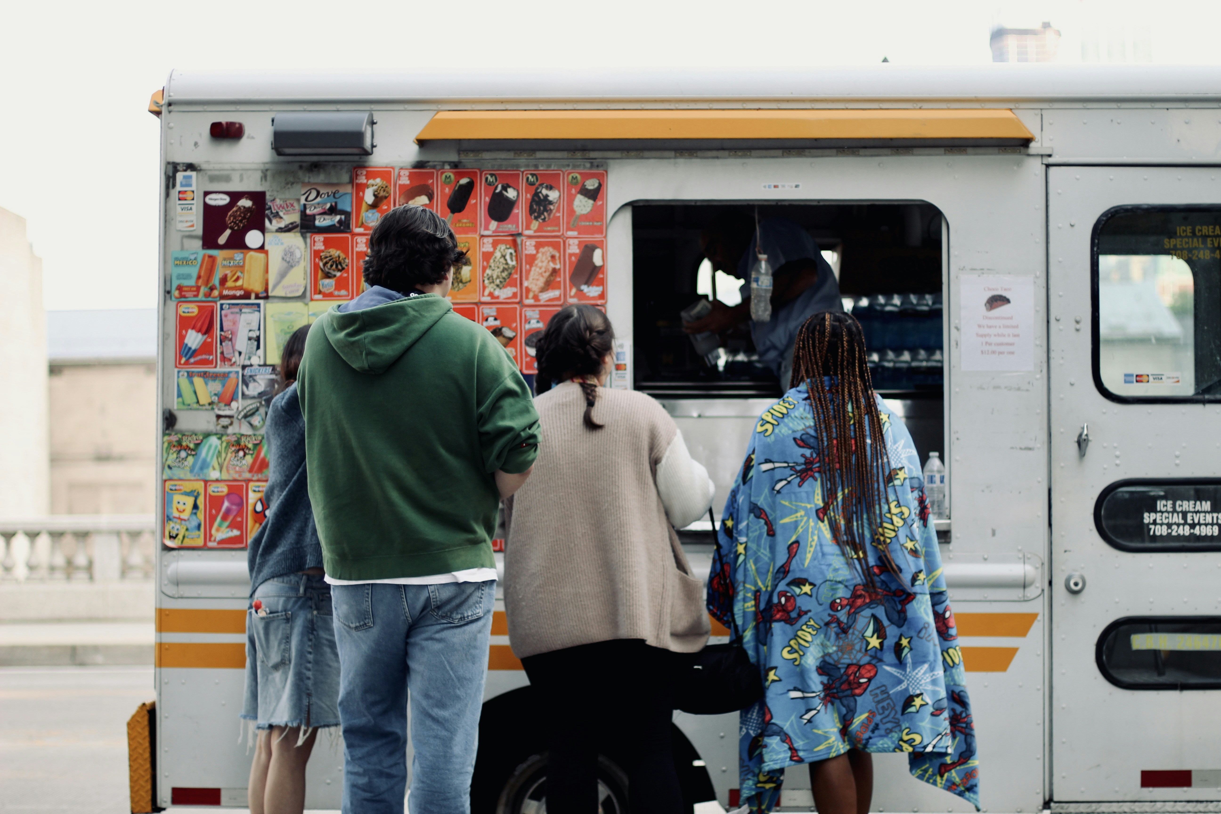 Orange-Trim Ice Cream Window: Quiet Queue at a Street Food Truck
