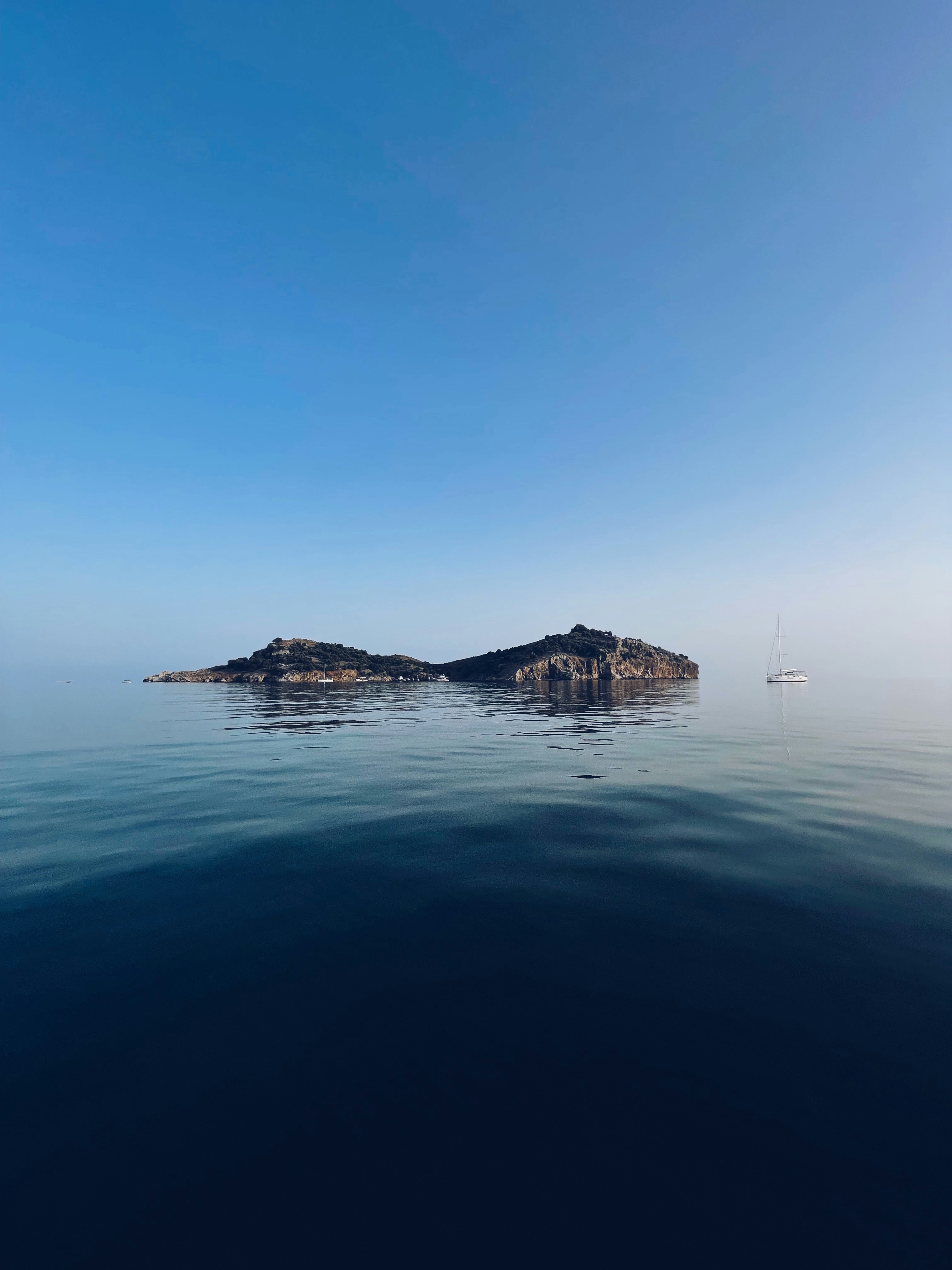 Iland Pictures | Download Free Images on Unsplash