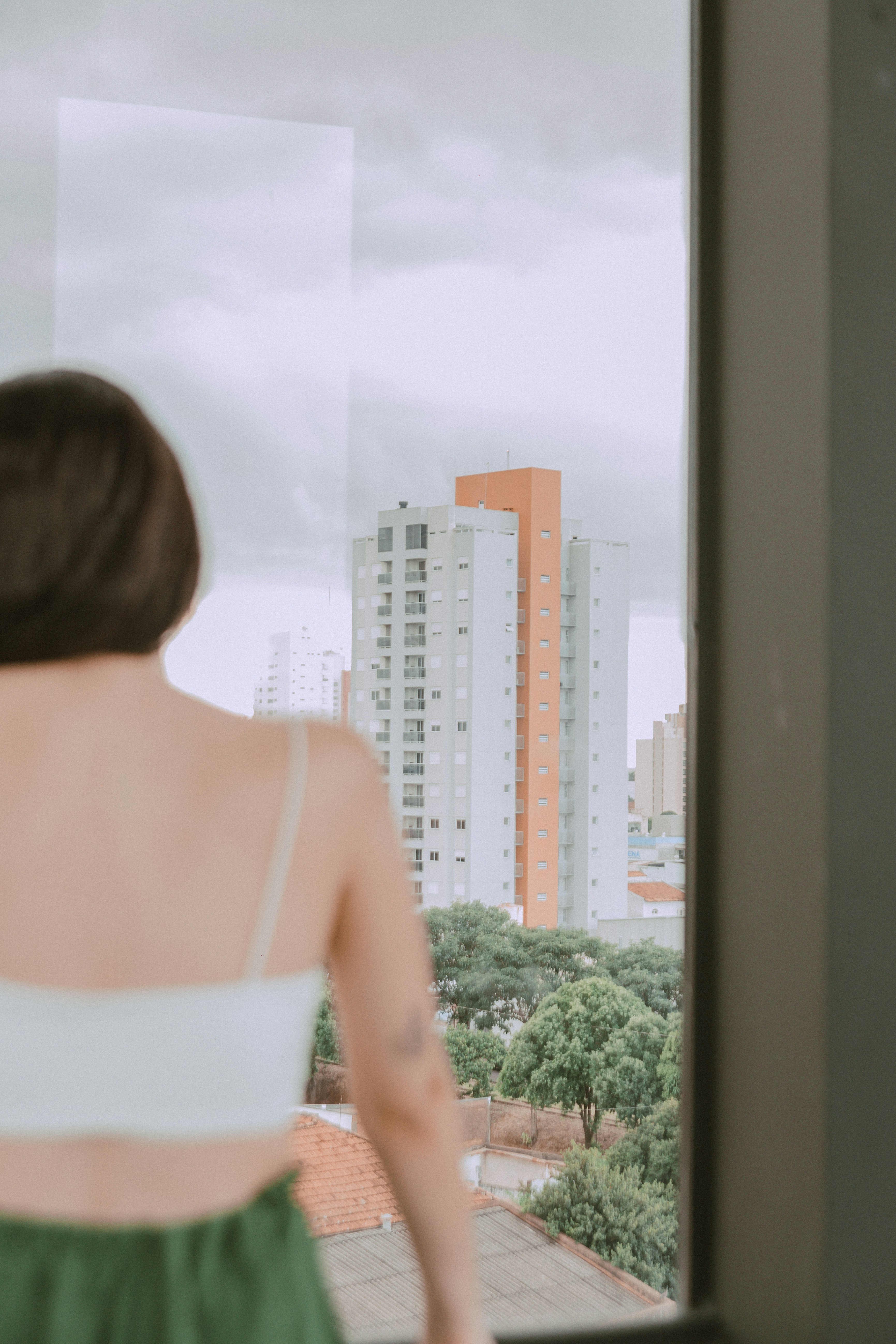 Windowed Gaze: Color-blocked Towers Beyond a Quiet Room