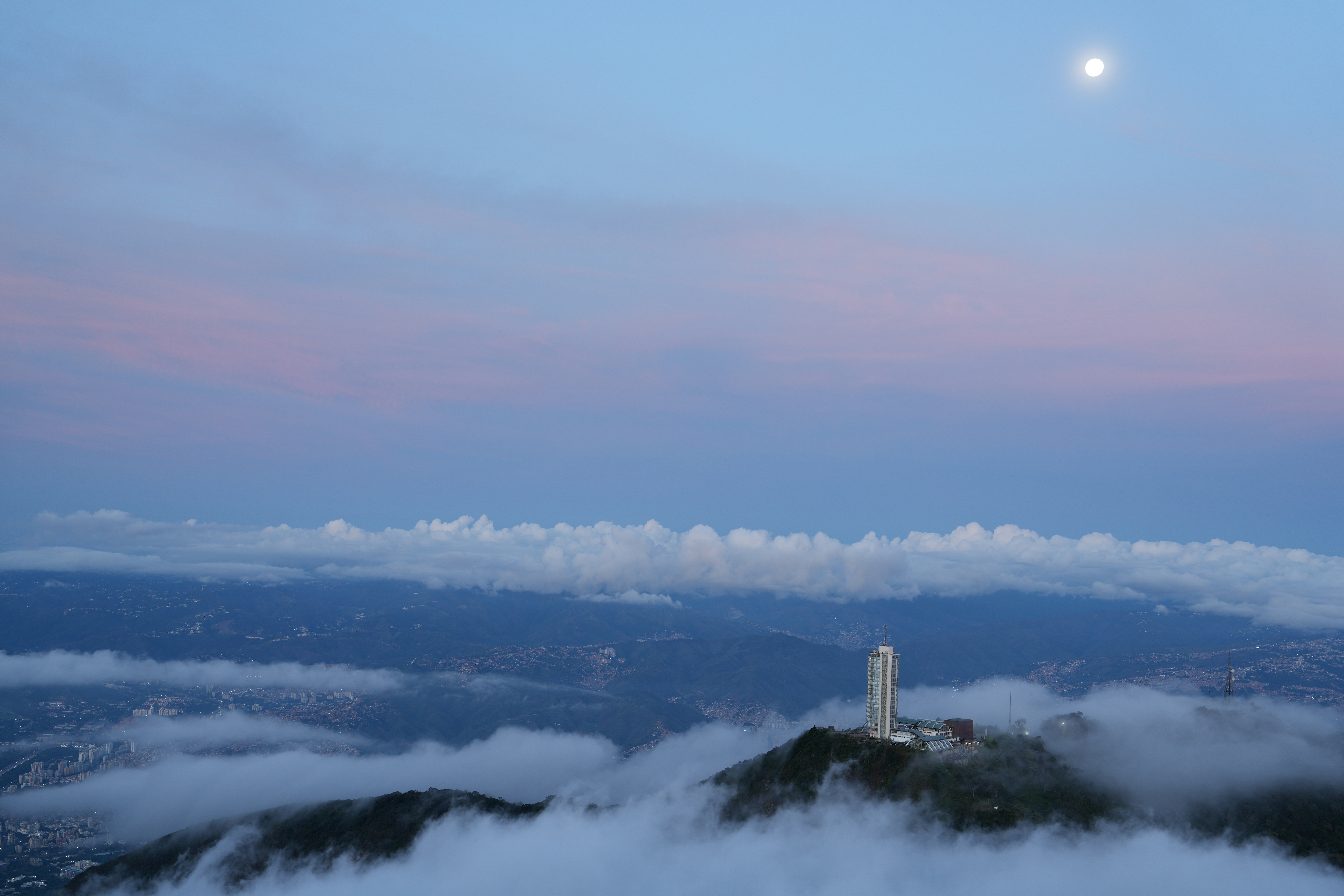 Navid Moazzez (@navidm) | Unsplash Photo Community