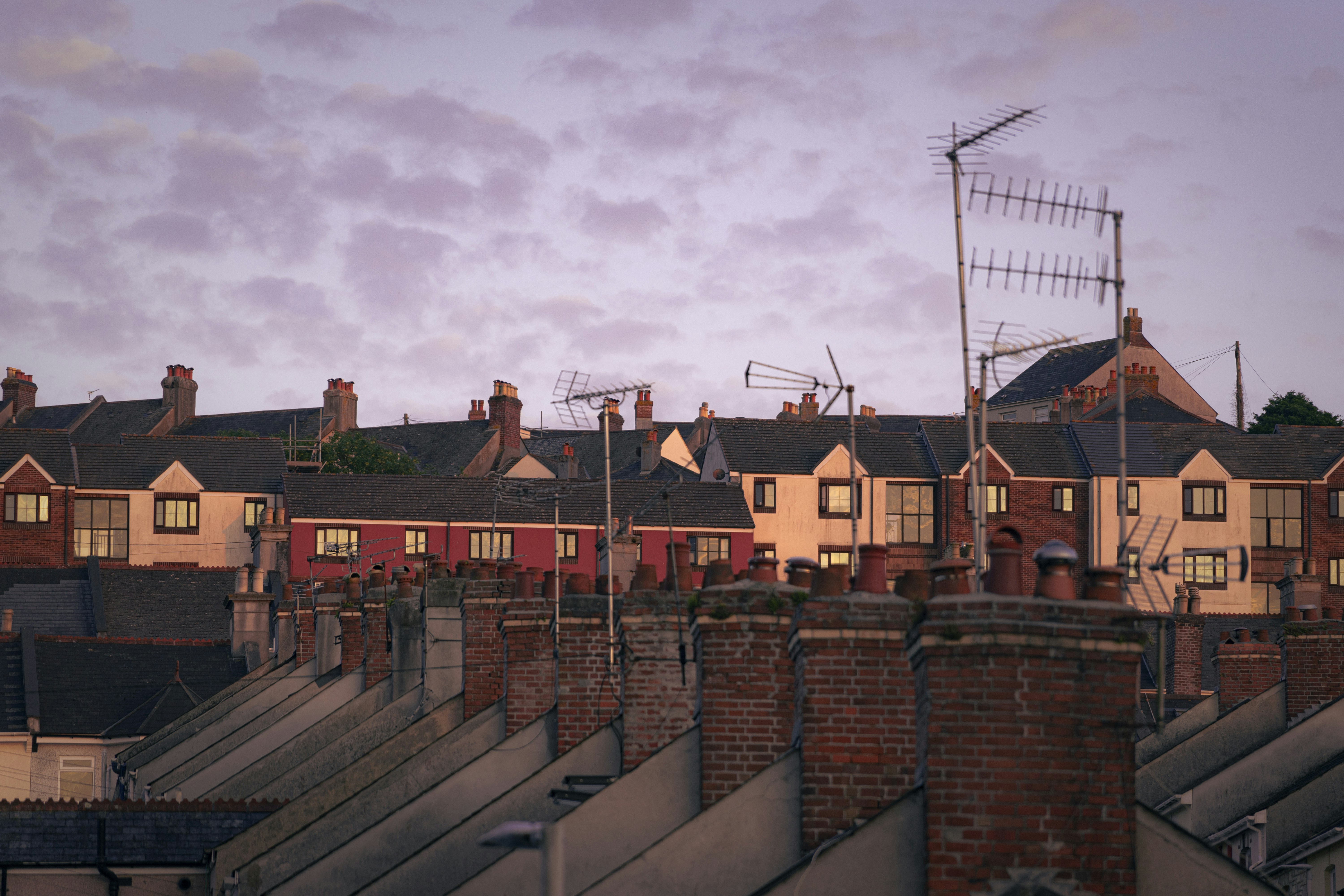 Twilight Over the Rooftops