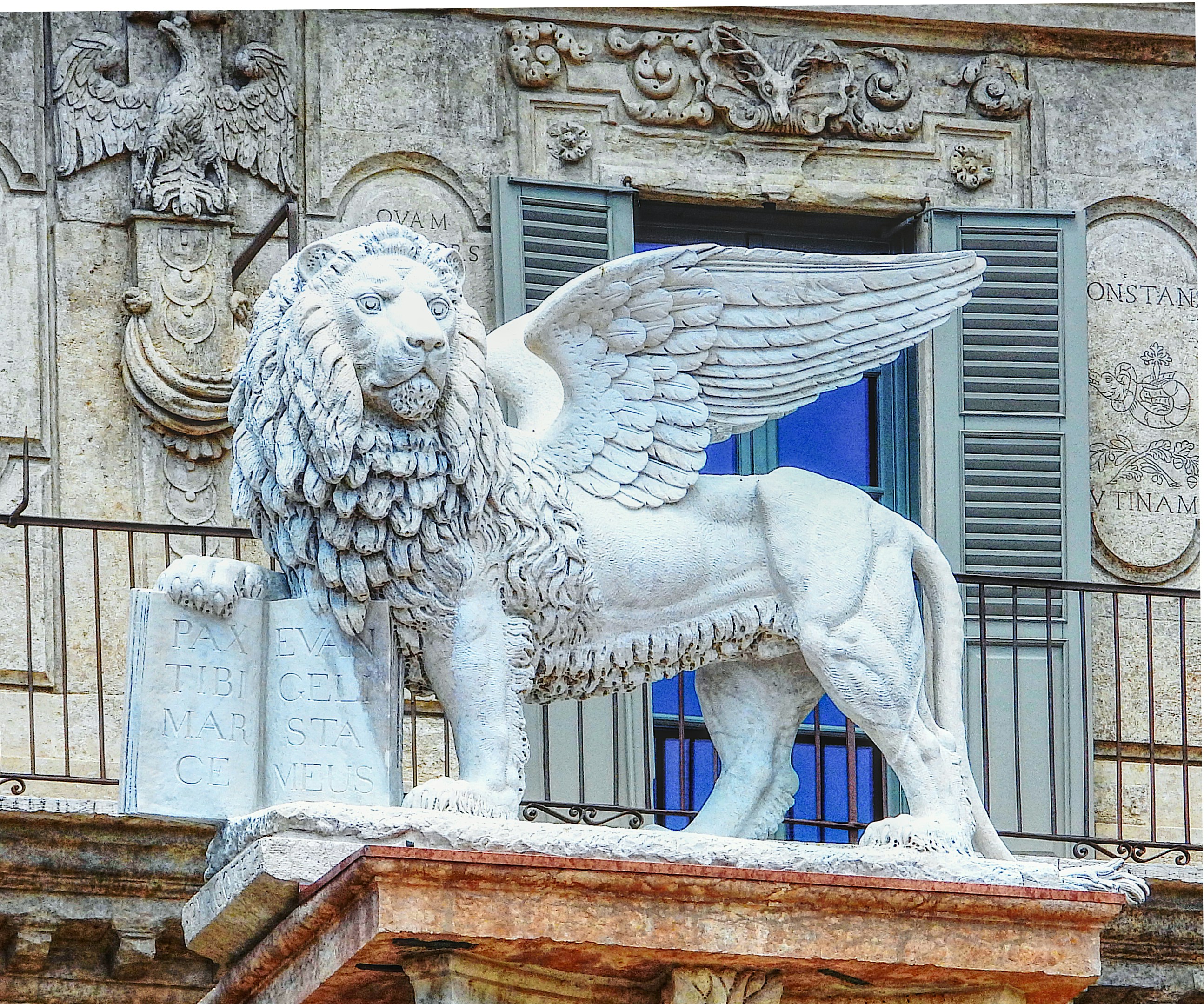 Statue of Winged Lion
