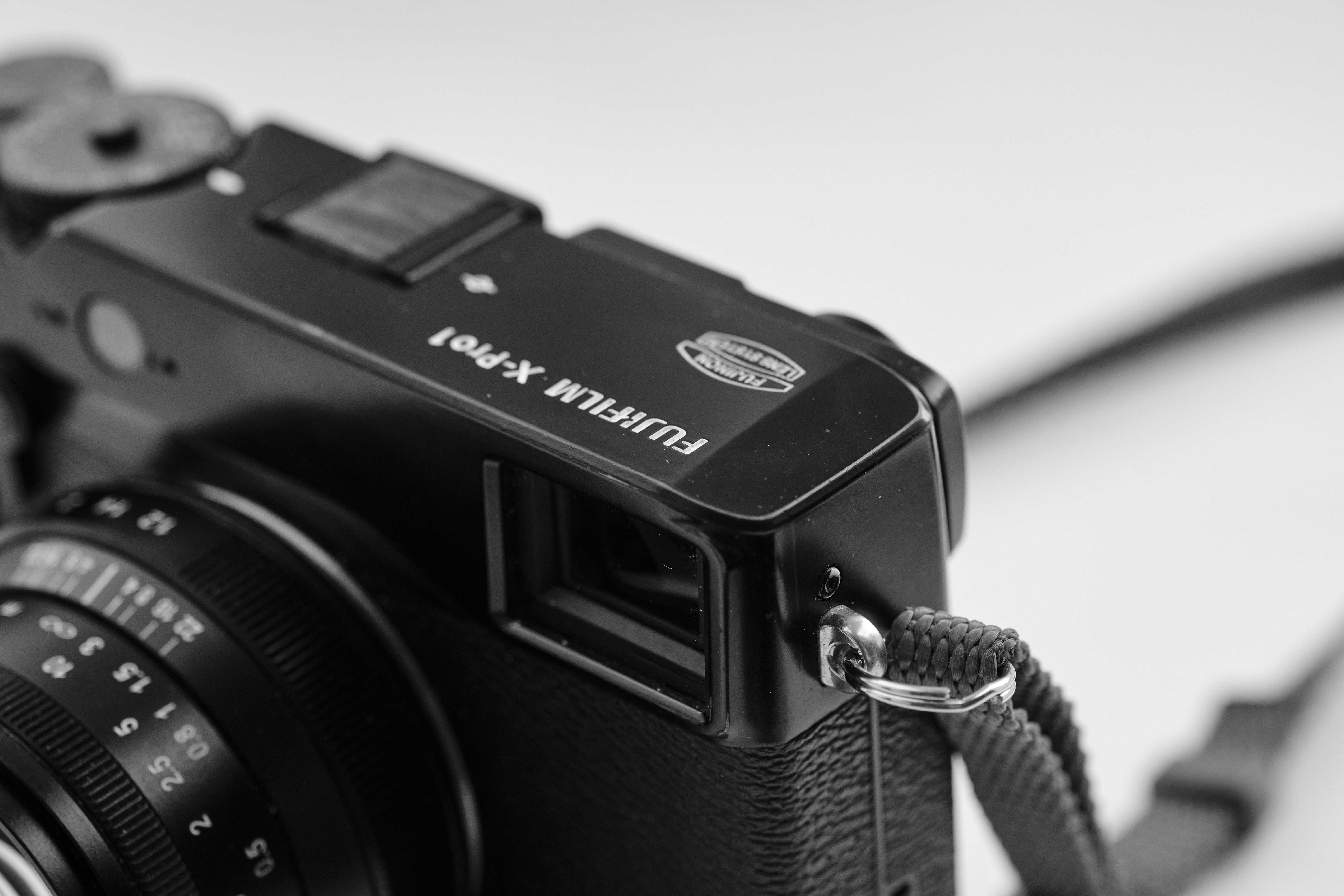 Retro Compact: A Fujifilm Snapshot of a Classic Rangefinder Style