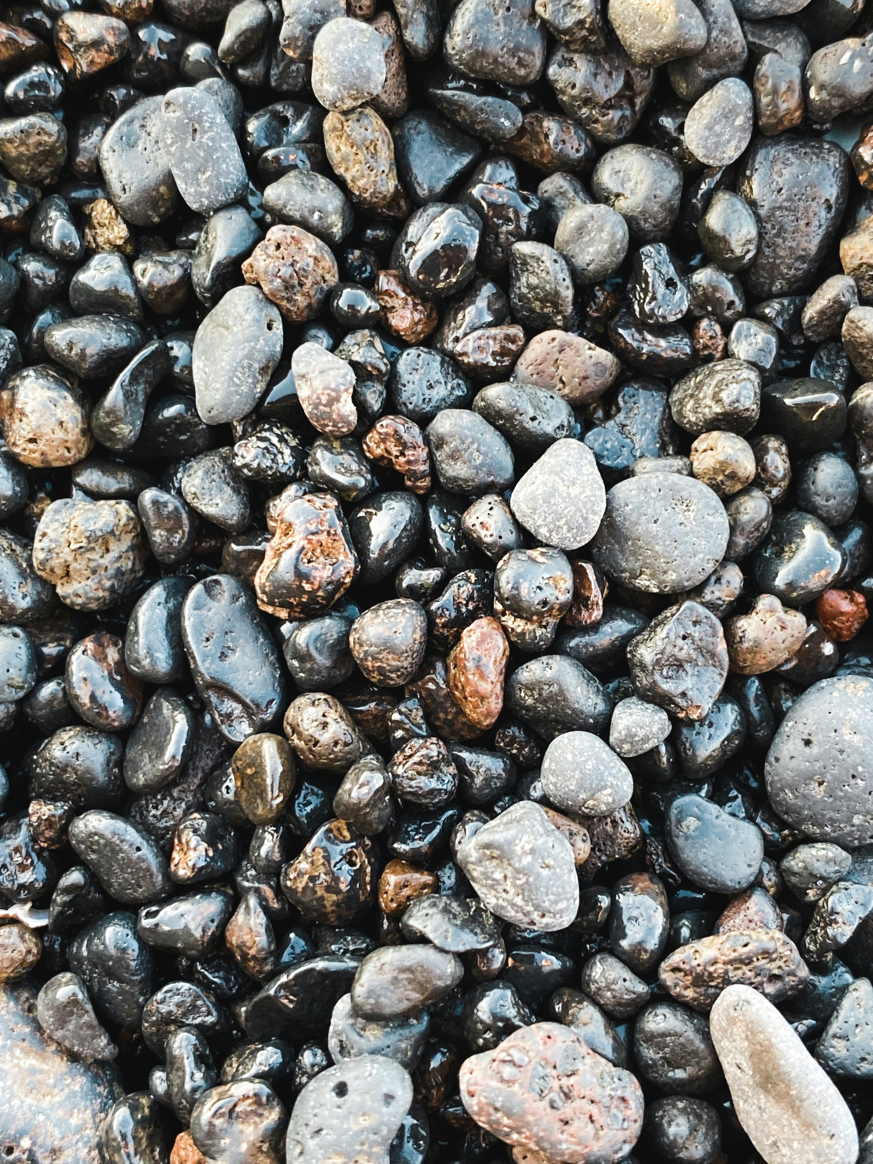 A bunch of rocks that are next to each other photo – Free Earth tones ...