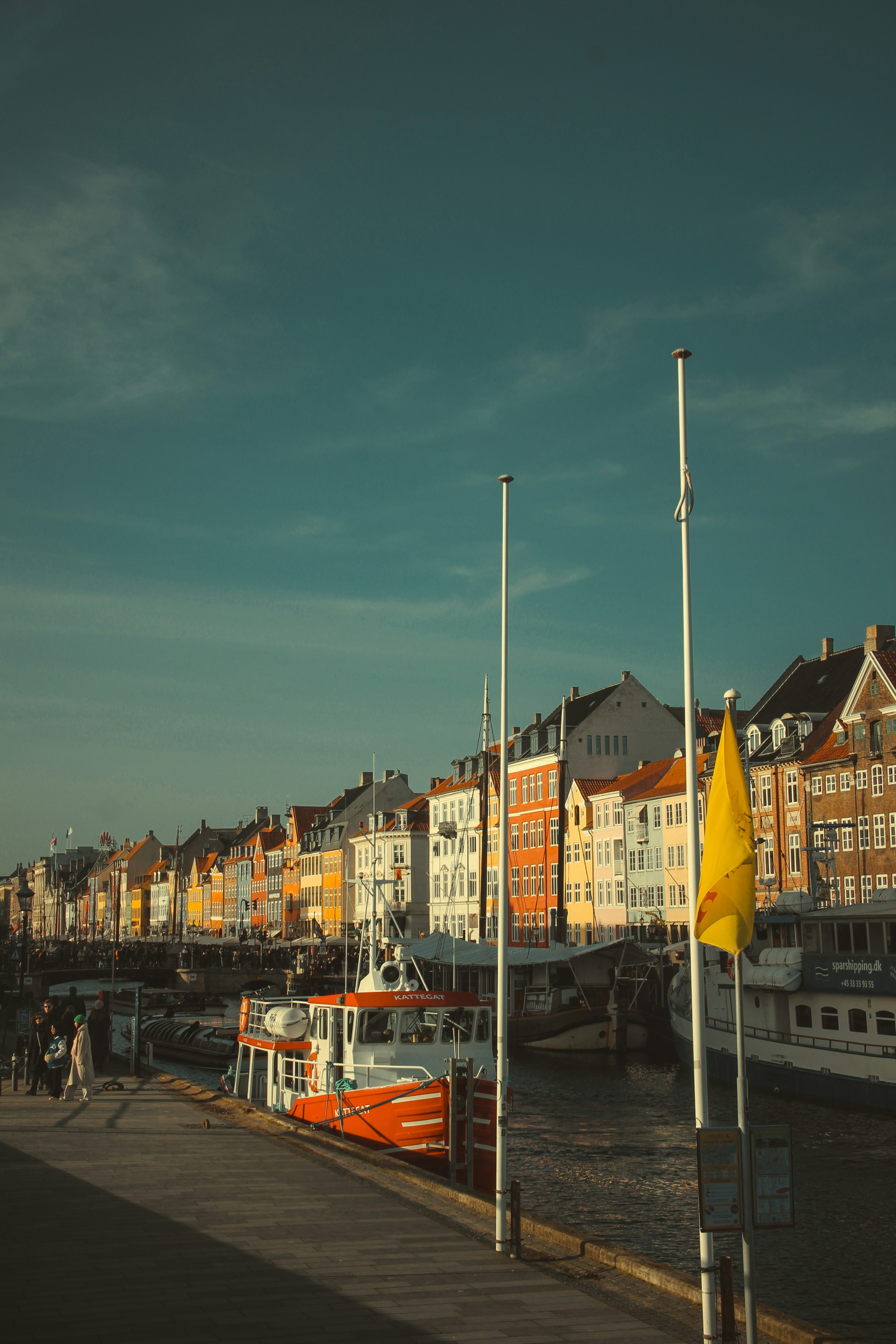 Photo by Med Amine CB with Canon EOS 550D