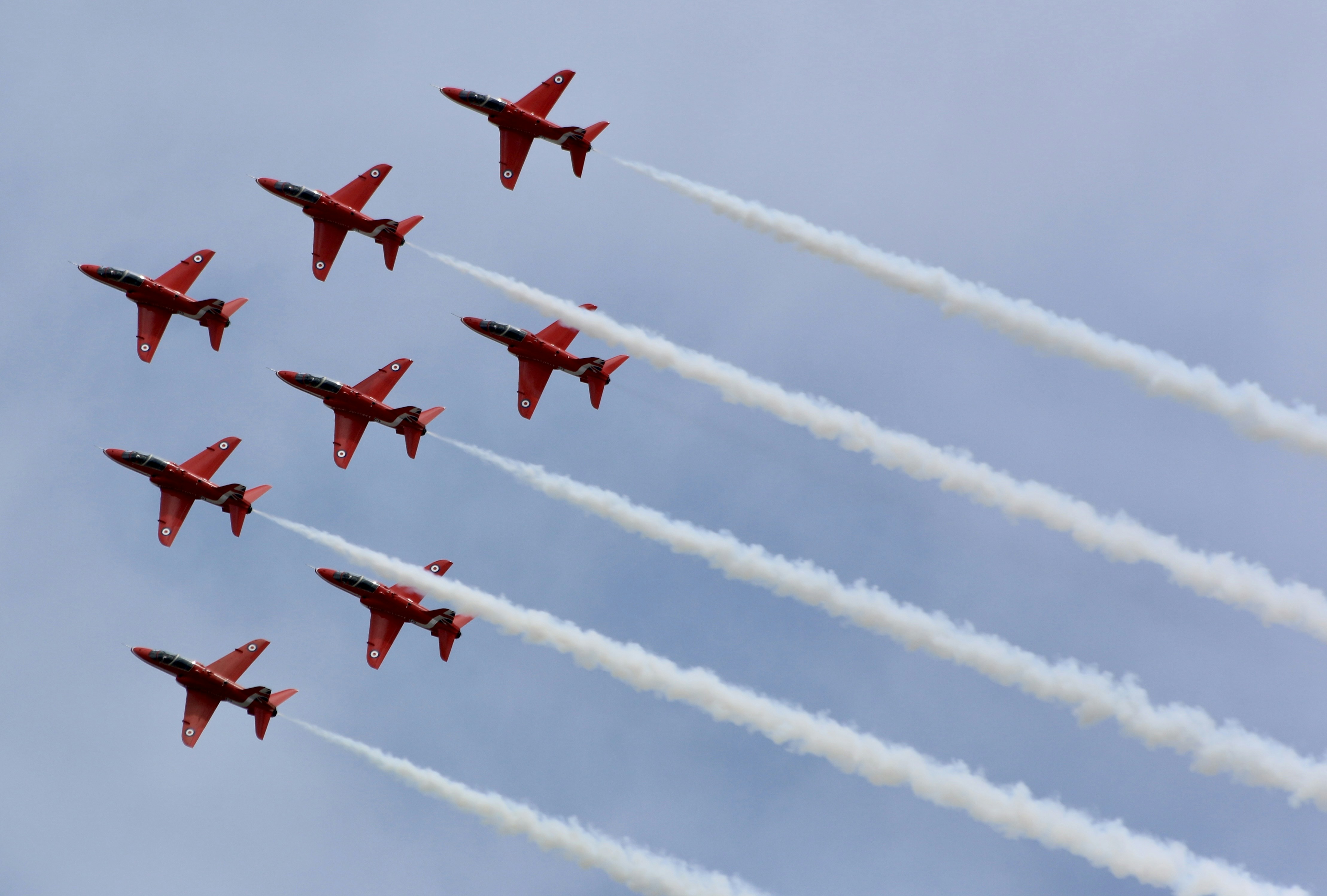 Red Arrows Pictures | Download Free Images on Unsplash