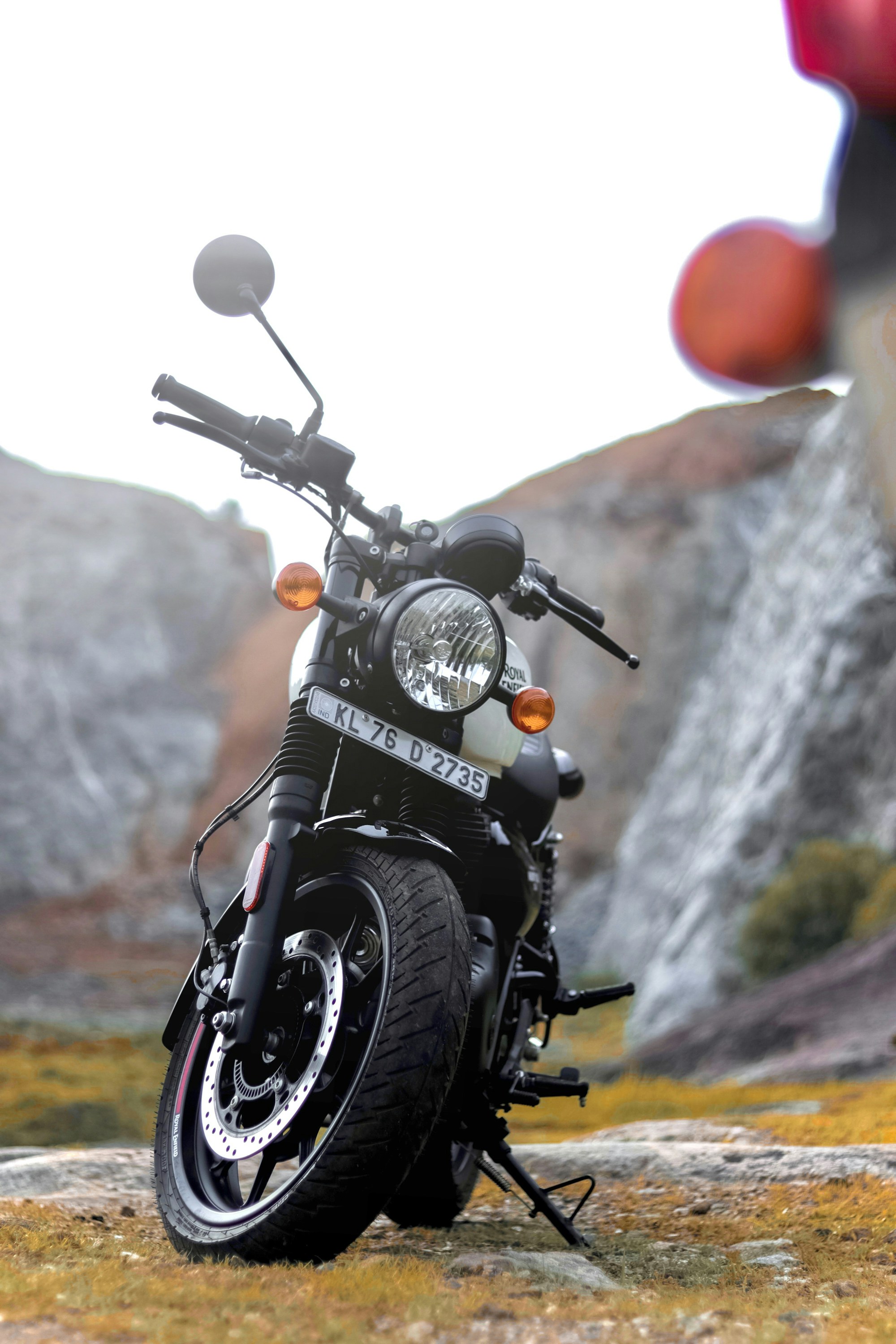 Hunter 350 Pictures | Download Free Images on Unsplash