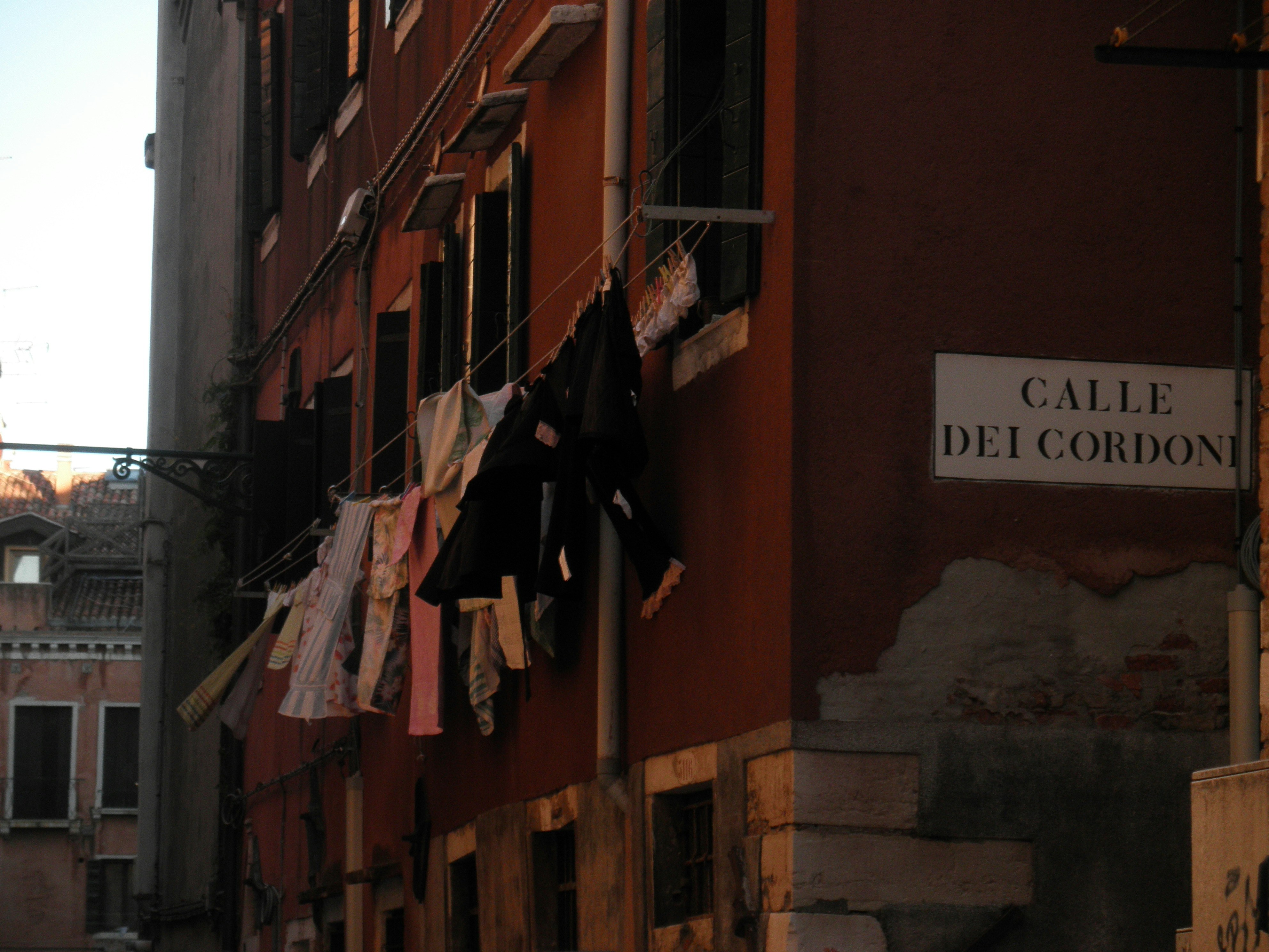 Clothes hanging out to dry on a clothes line photo – Free City Image on ...