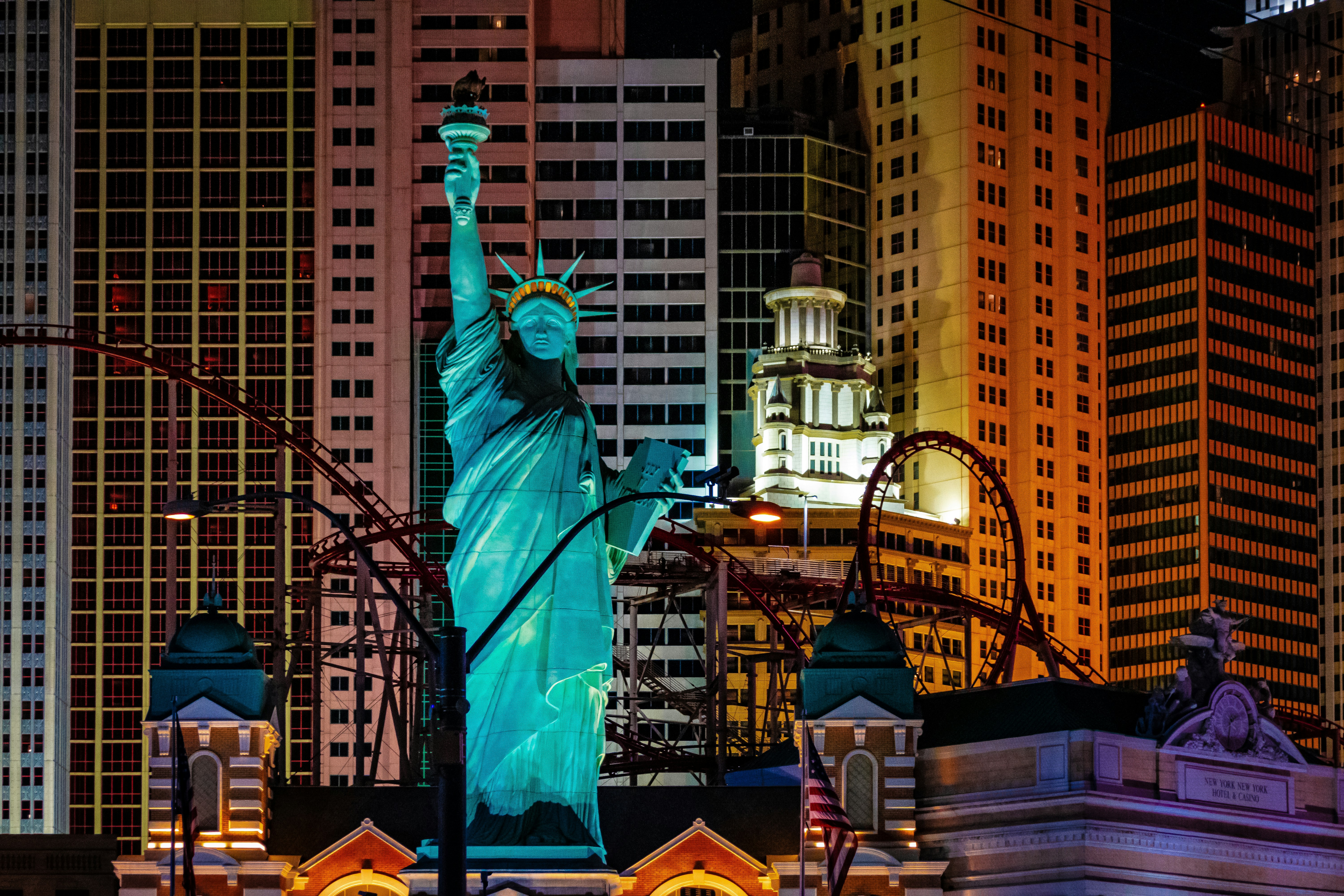 New York Statue Of Liberty At Night