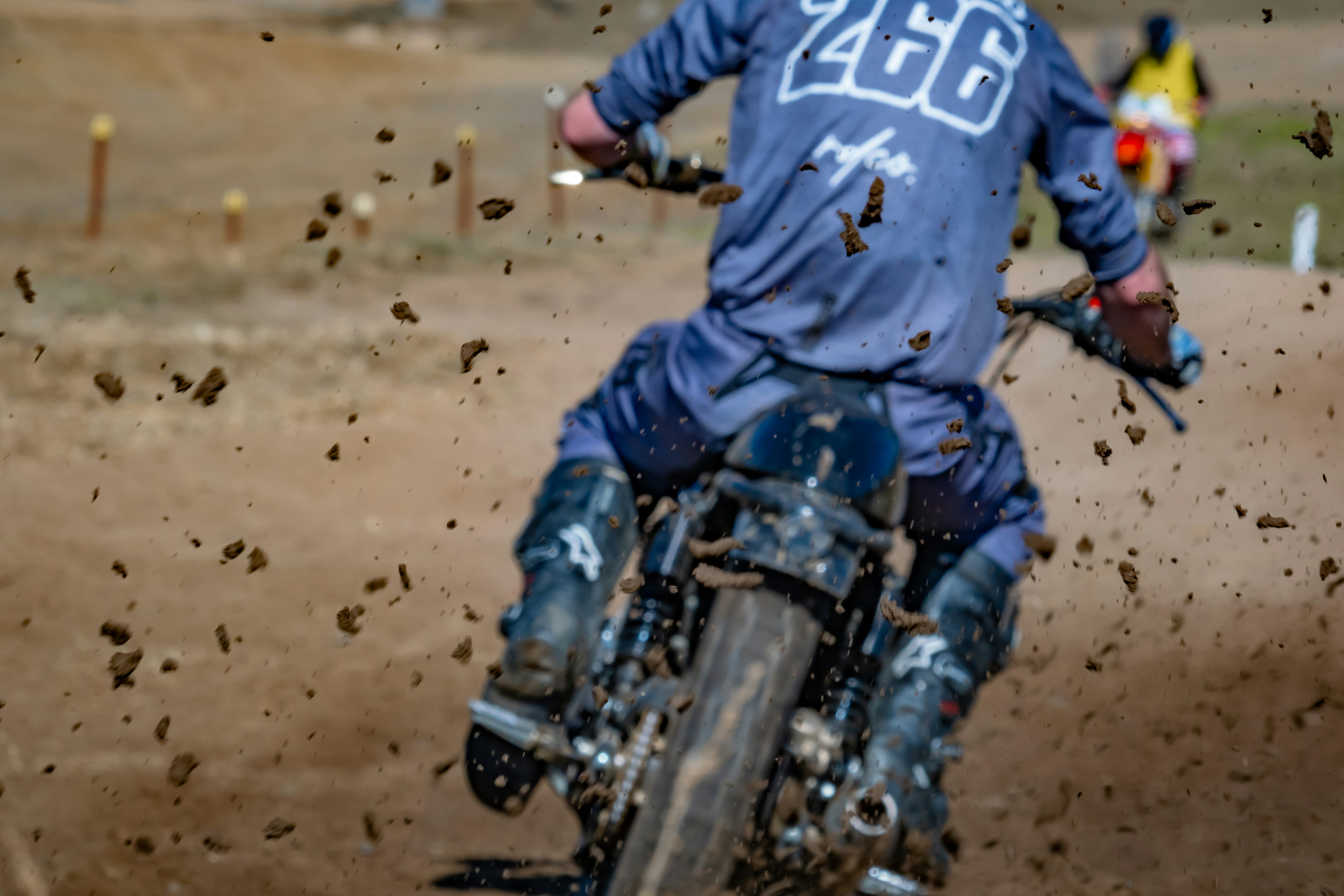 Dusty Throttle: A Motocross Ride Through the Grit