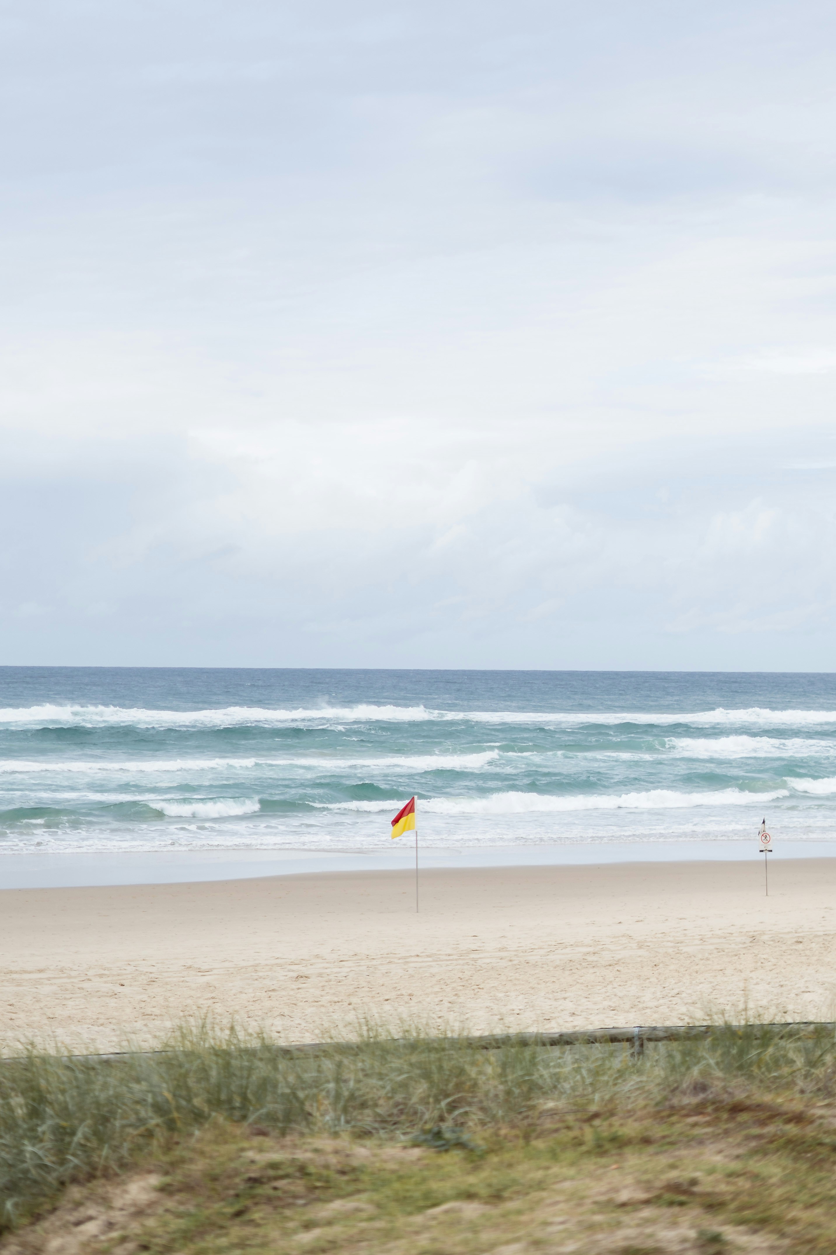 Beach Flag Pictures | Download Free Images on Unsplash
