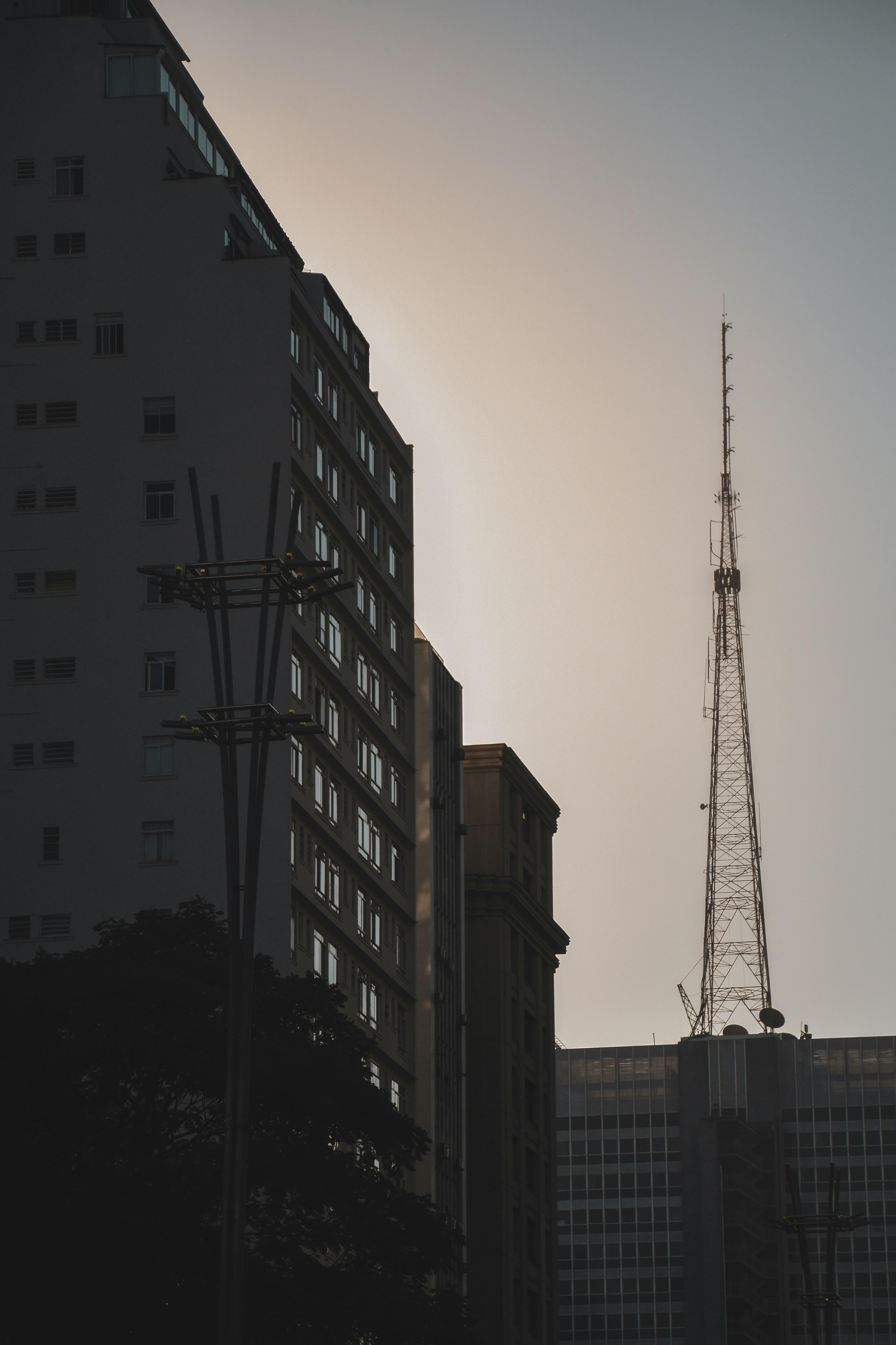 Urban Silhouette at DuskThiago Ferreira