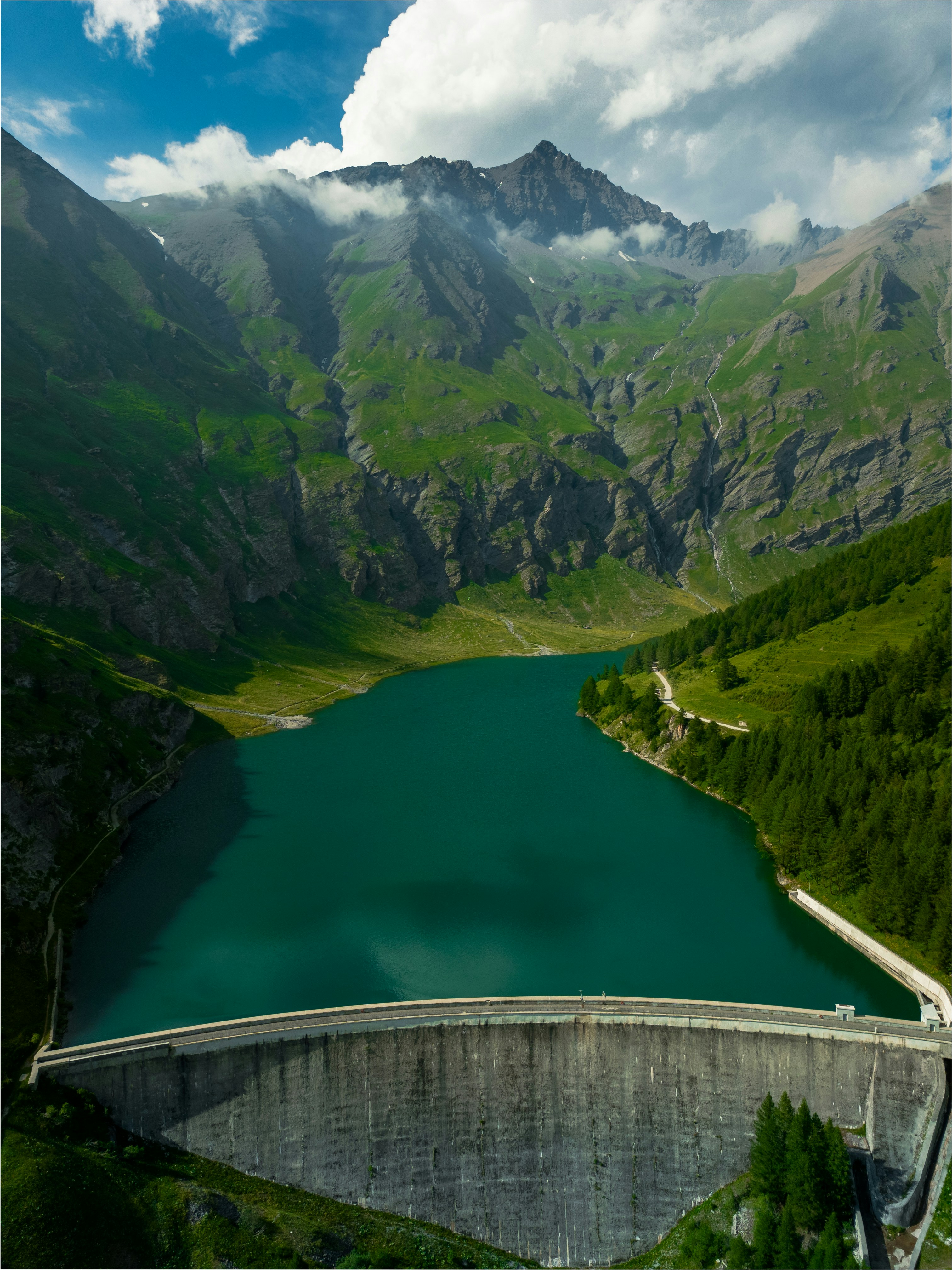 dron_earth (@dron_earth) | Komunitas Foto Unsplash