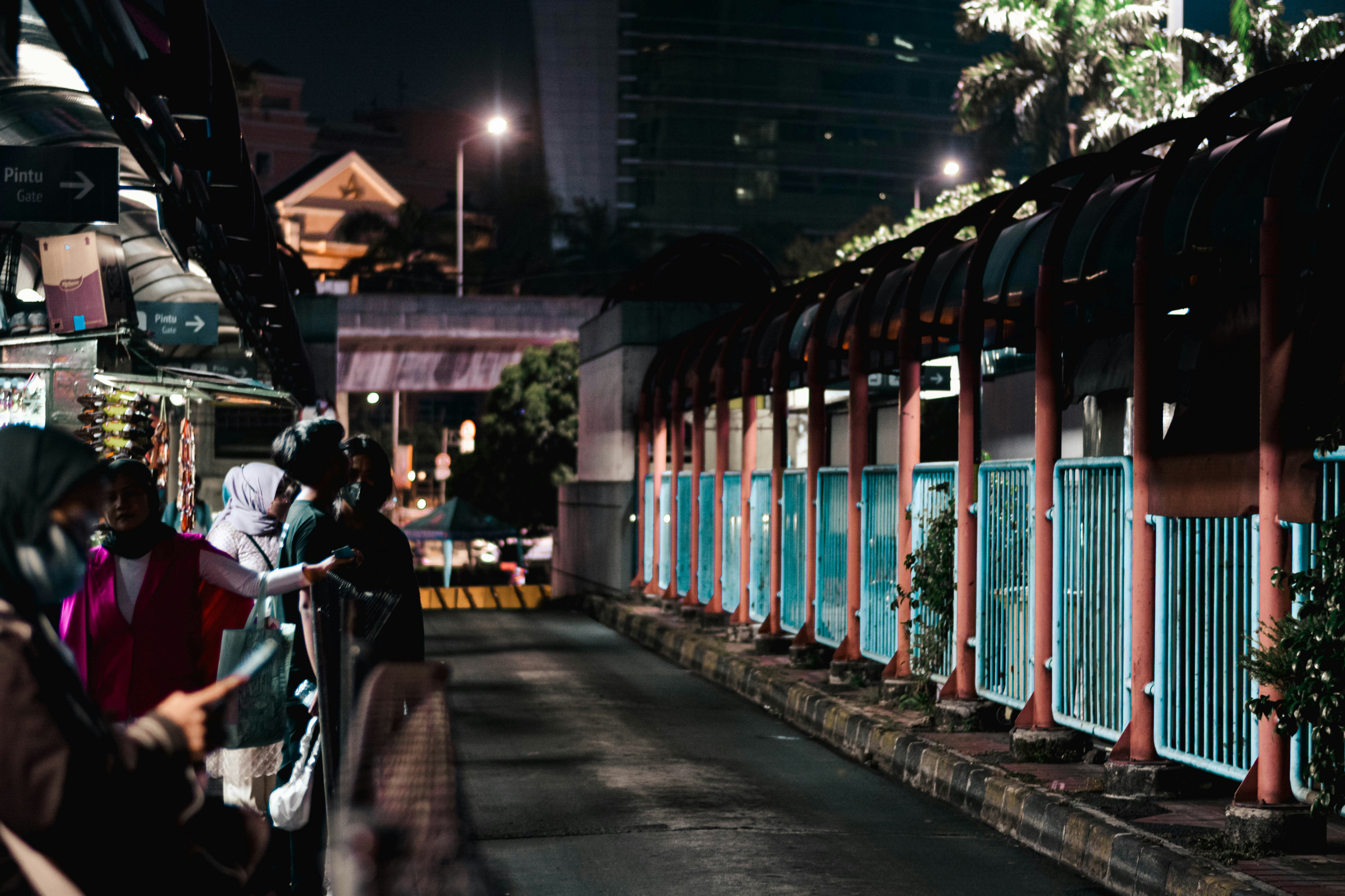 Street Indonesia Pictures | Download Free Images on Unsplash