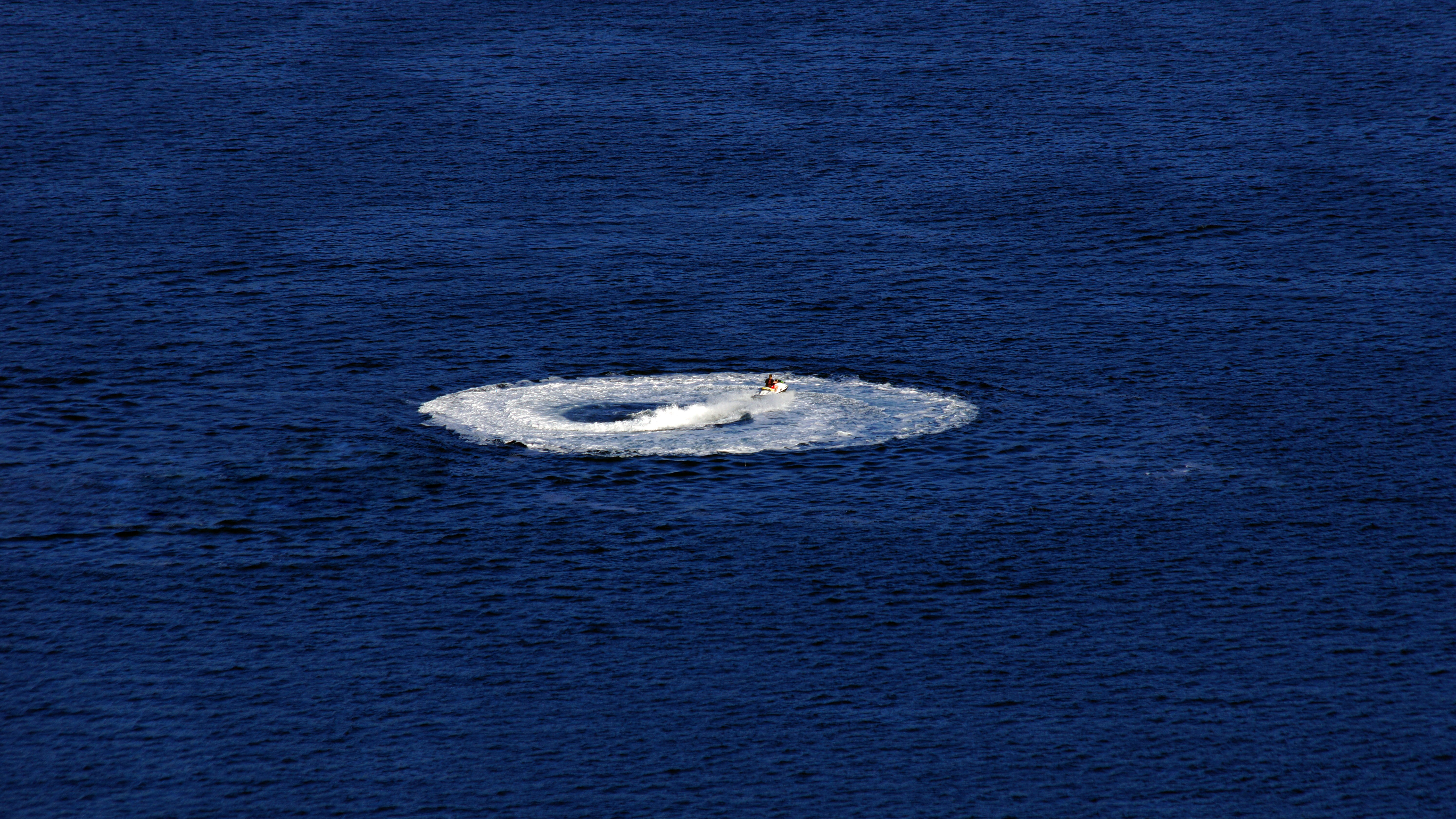 Edge Ring Adrift on Indigo Sea