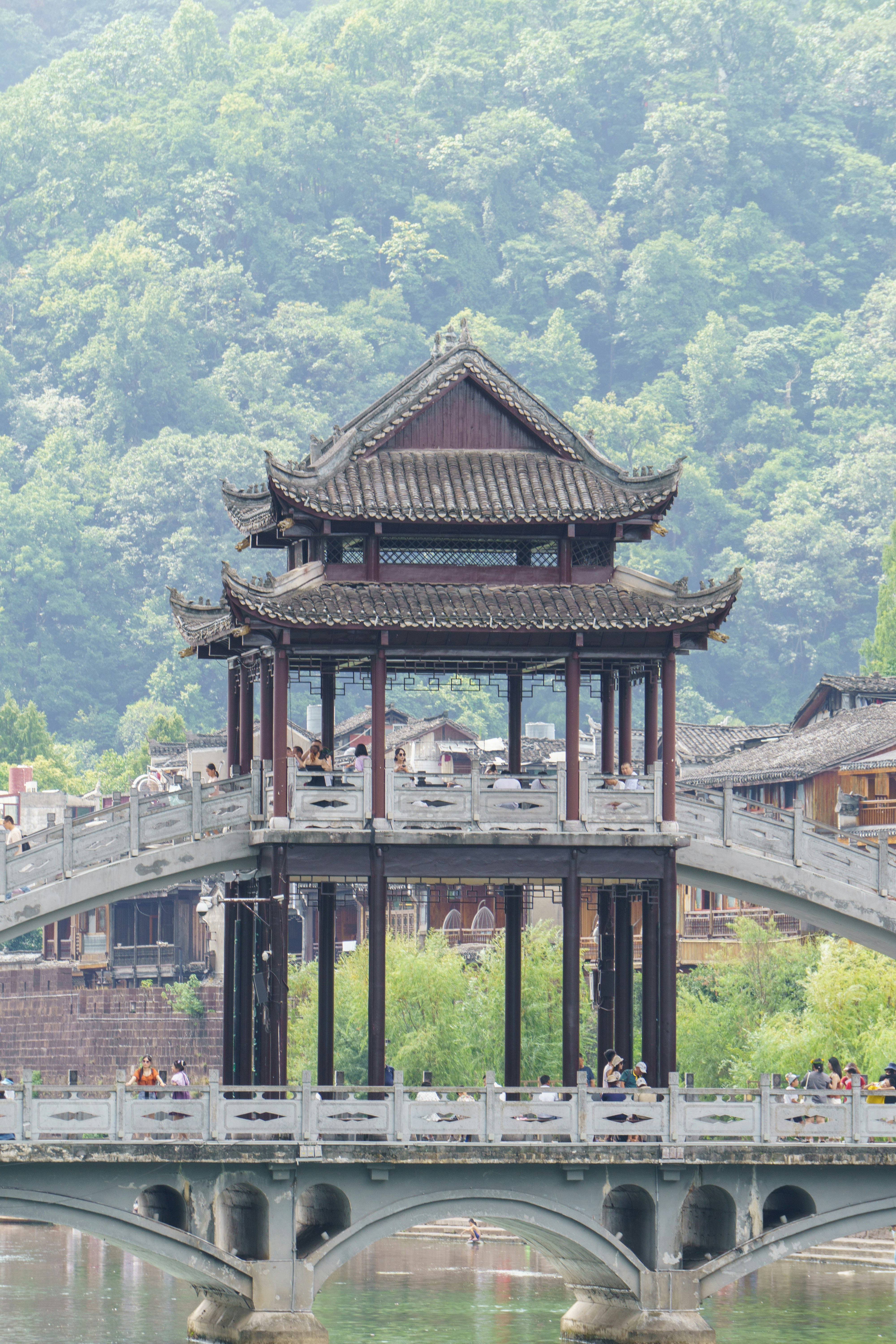 Photo by Shawn Rain with Sony Alpha 6400