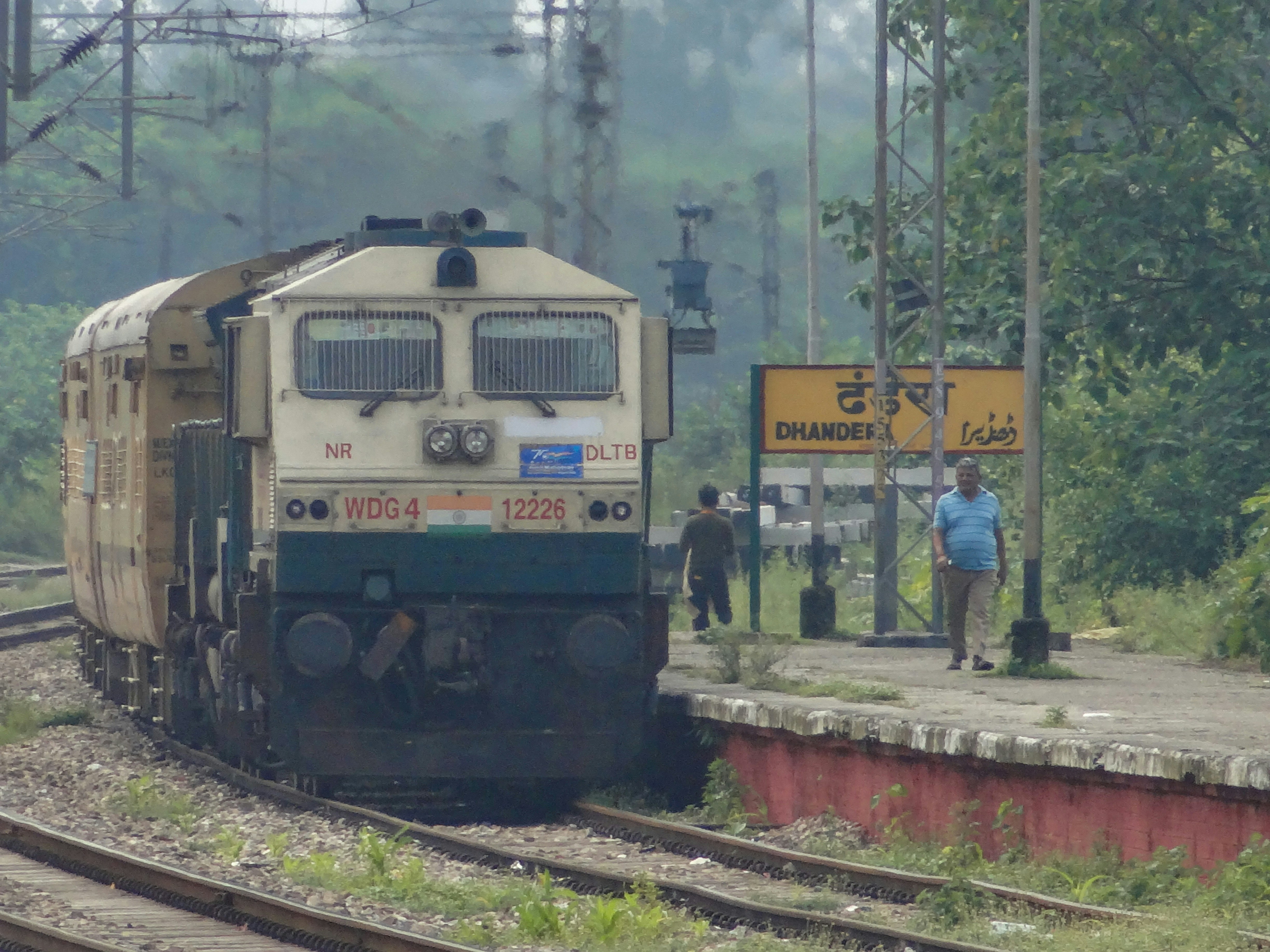 A train that is sitting on the tracks photo – Free Roorkee Image on ...