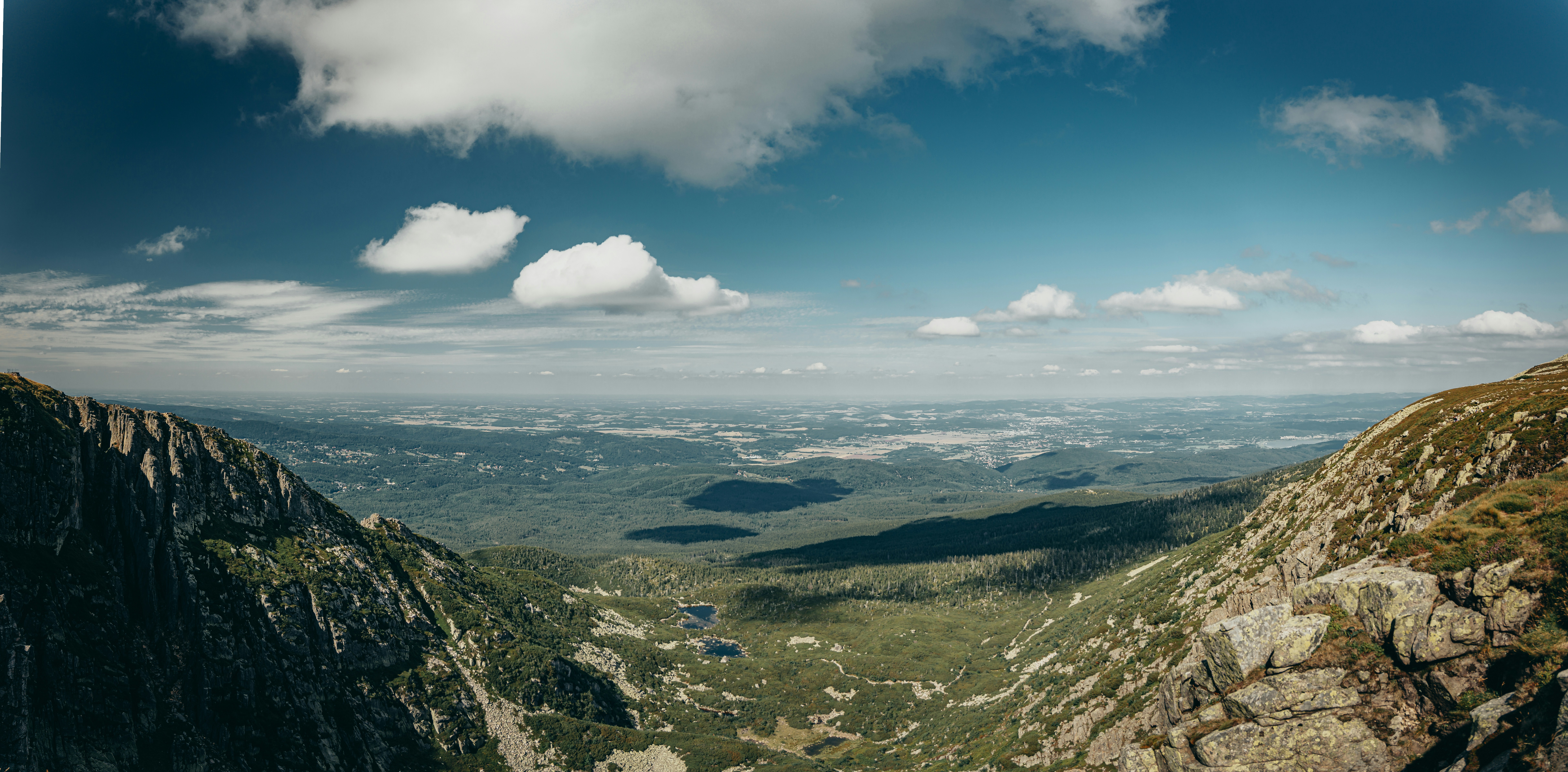 A view of a valley from a high point of view photo – Free Landscape ...