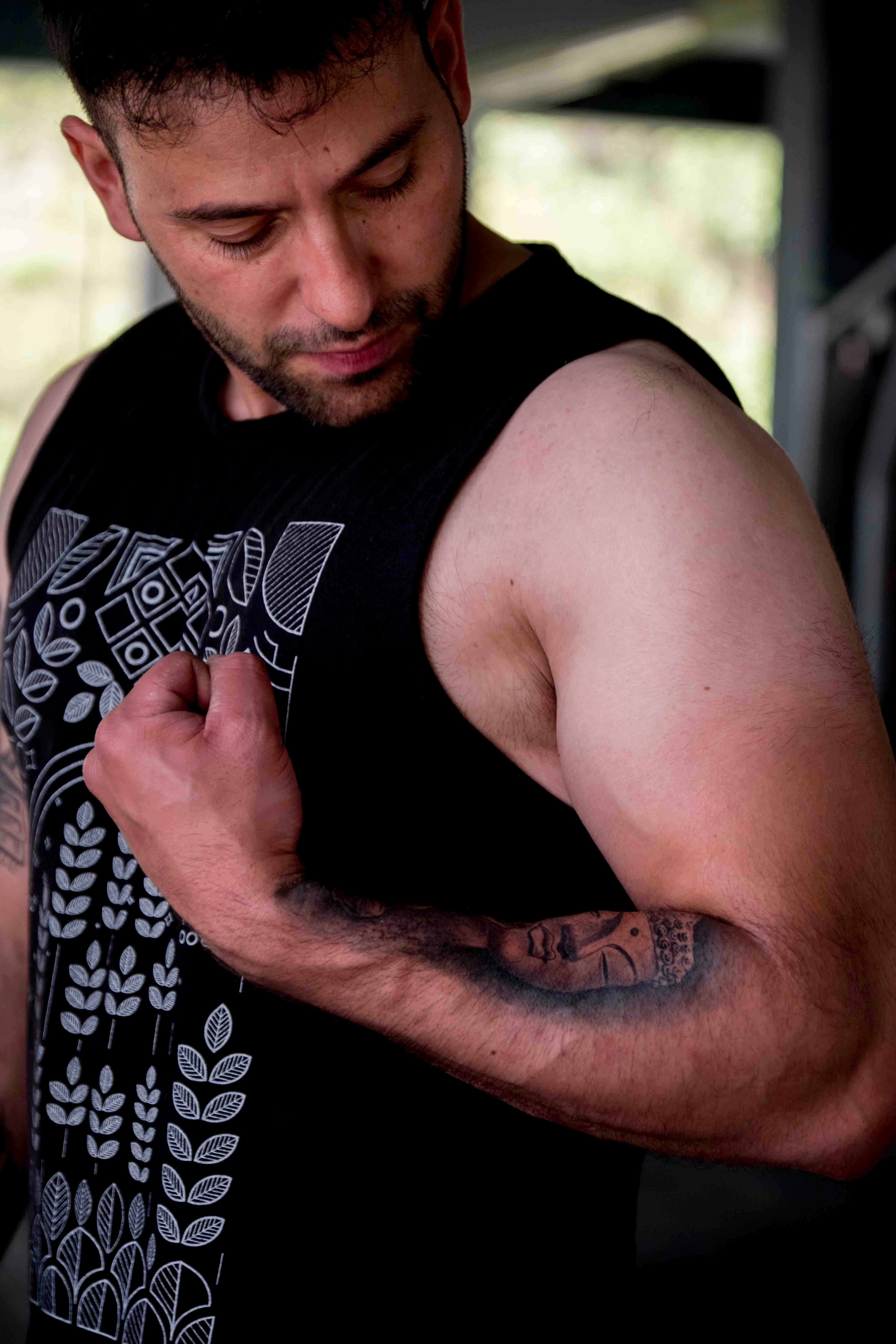 Close-Up of a Confident Muscle Peek