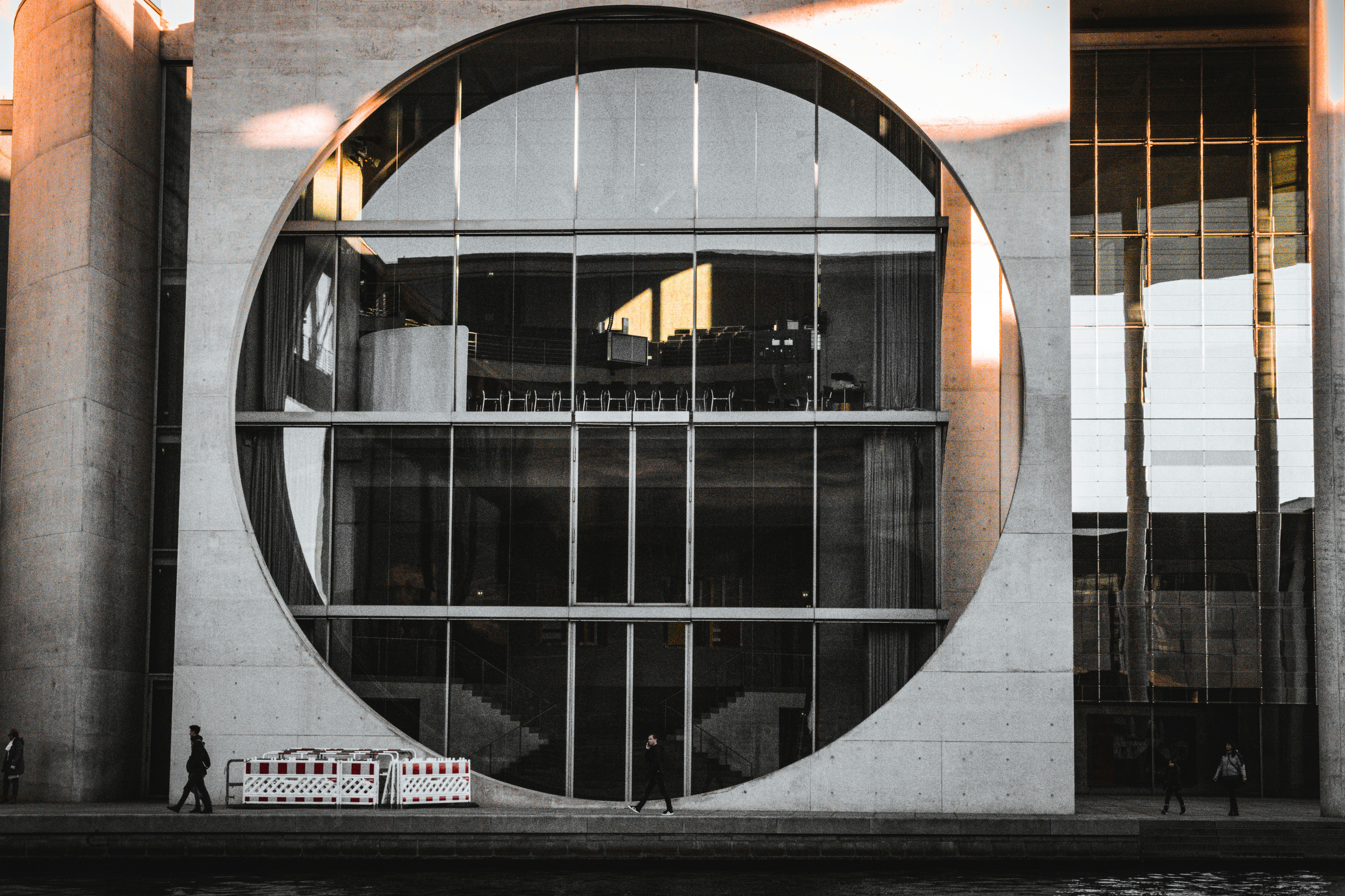 Ringed Glass Over the Riverfront: A Quiet Urban Moment