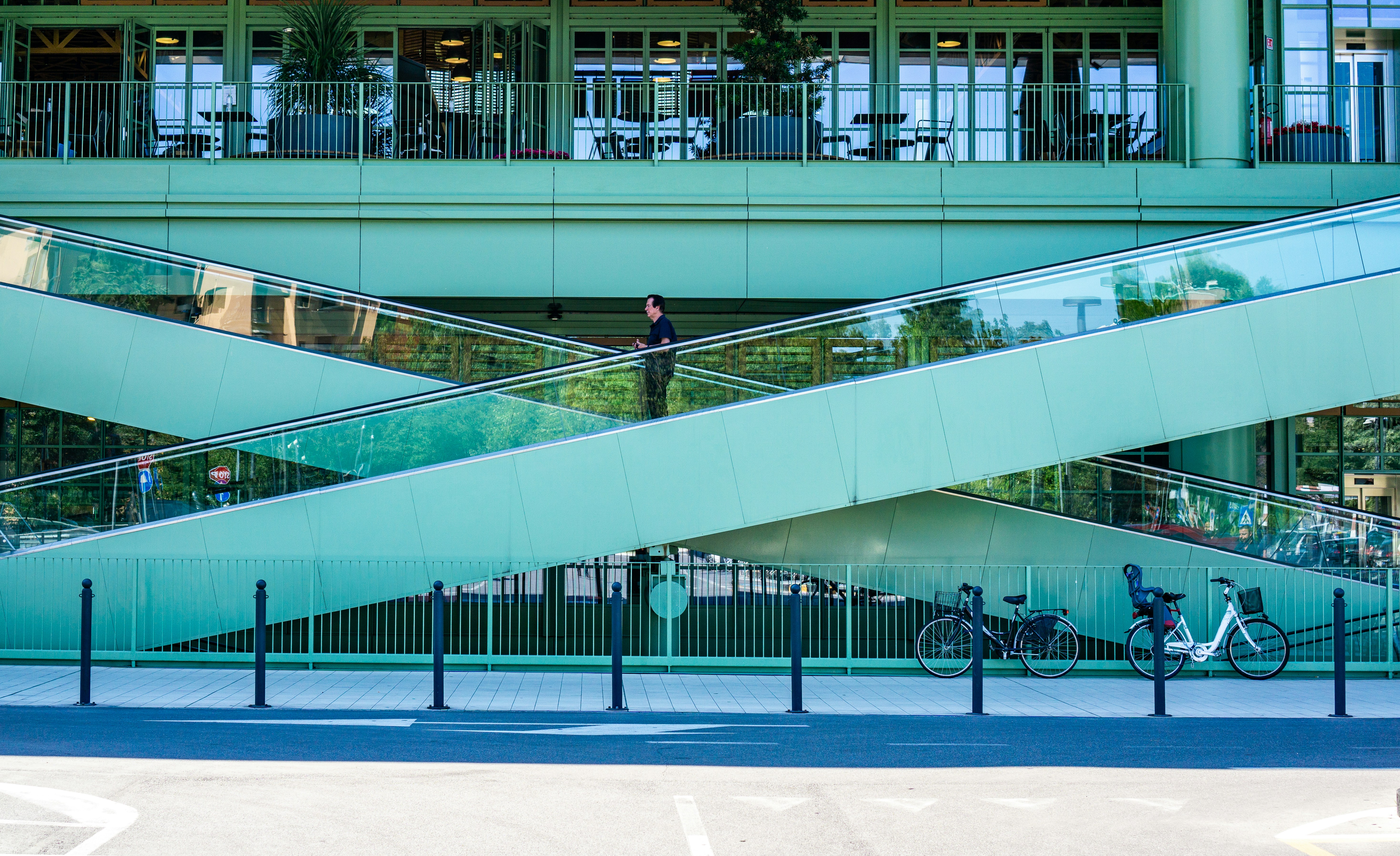 Urban Geometry in Motion
