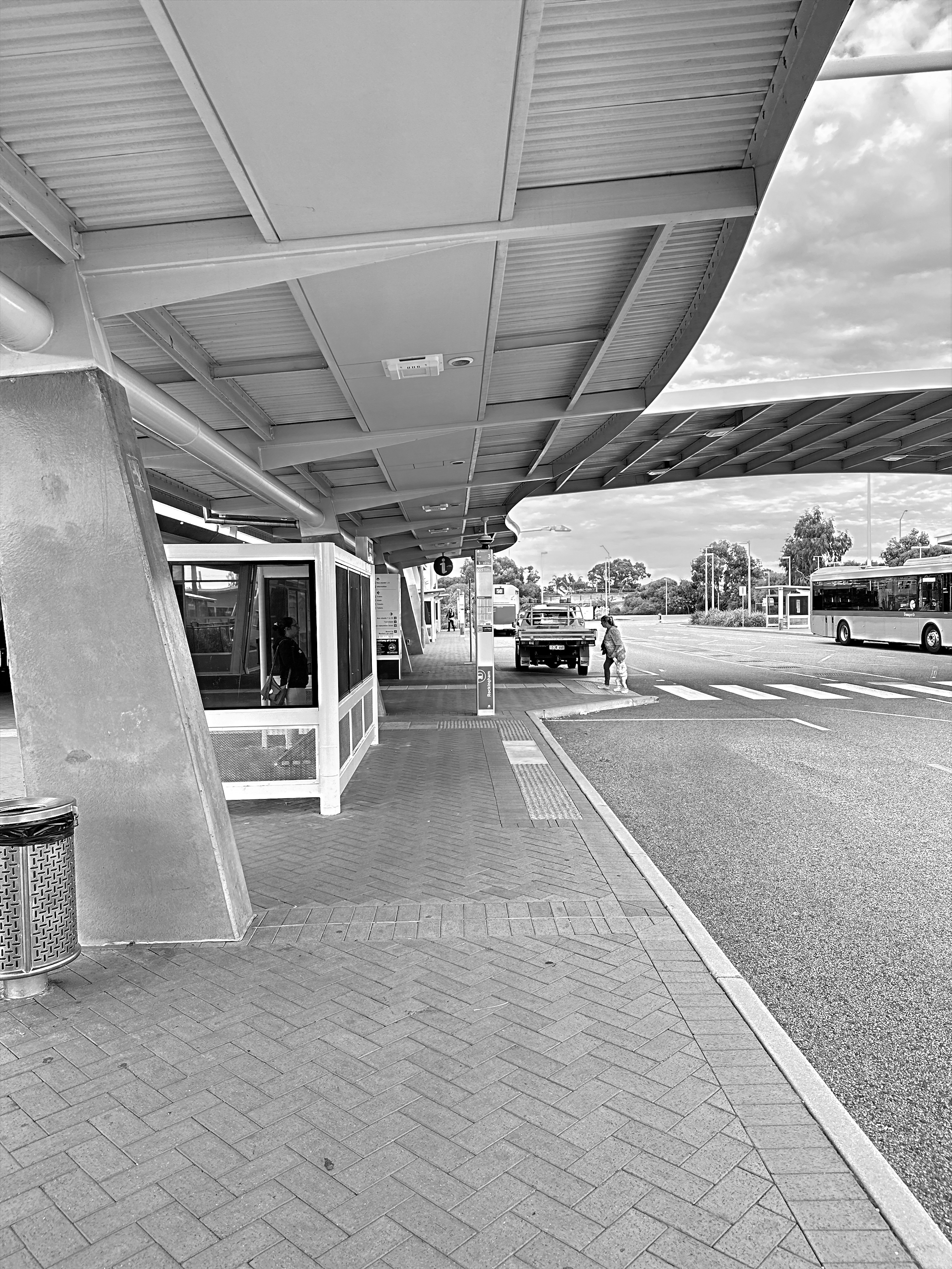 A black and white photo of a bus stop photo – Free Rockingham Image on ...