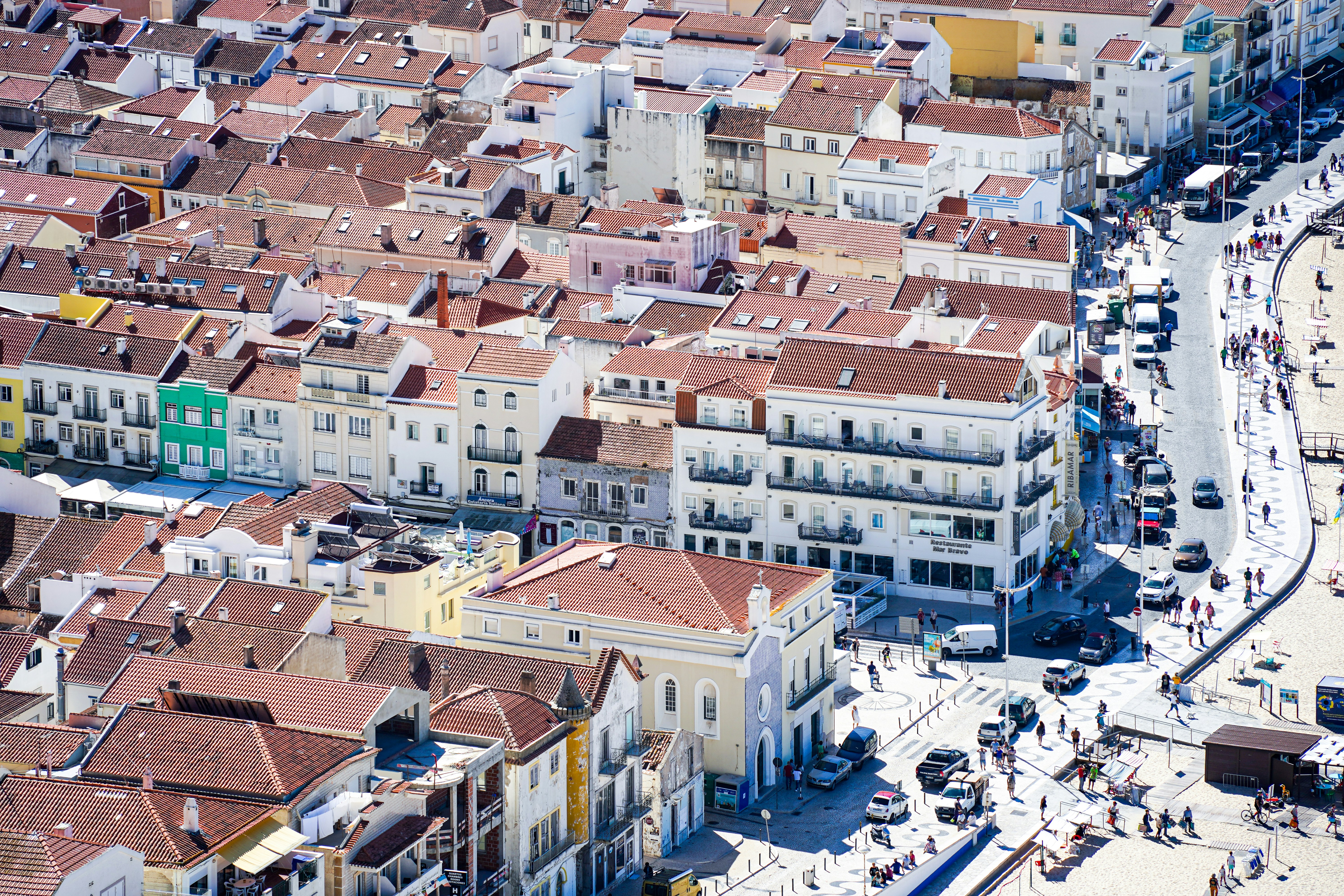 An aerial view of a city with lots of buildings photo – Free Nazaré ...