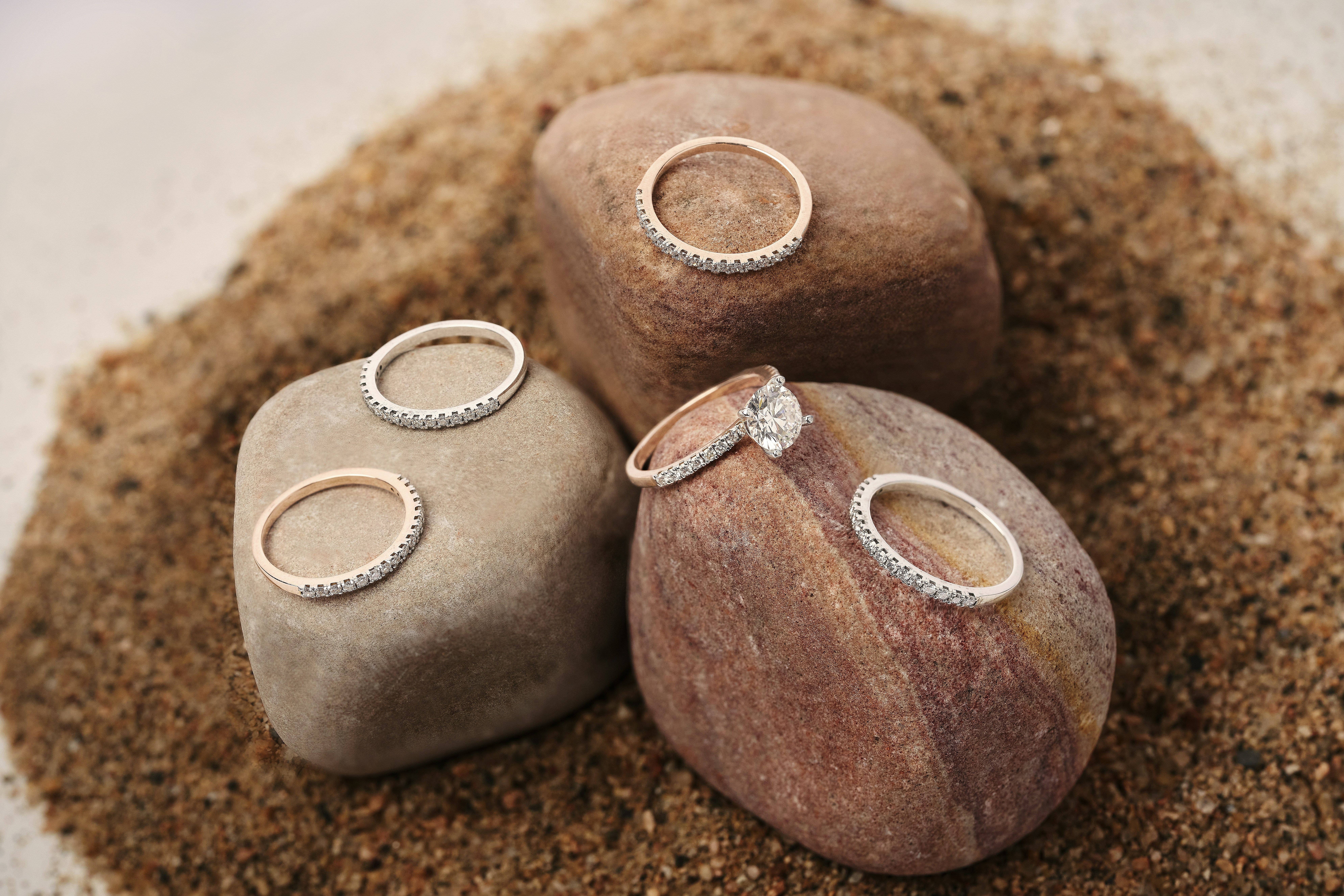 Photo by GLOBALDSIO IT SOLUTION with Sony Alpha 7R III