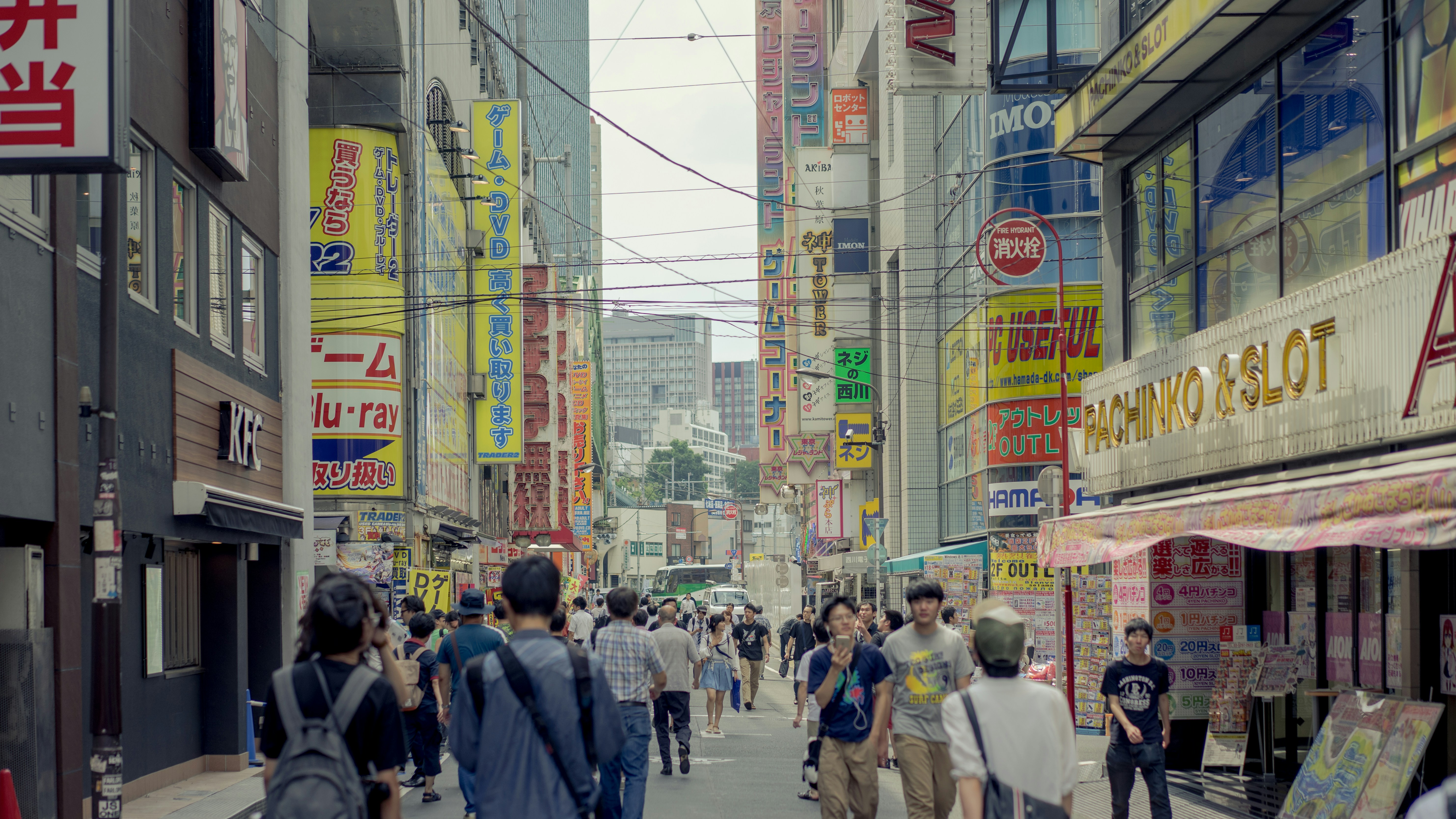 Busy Street Pictures [HD] | Download Free Images on Unsplash