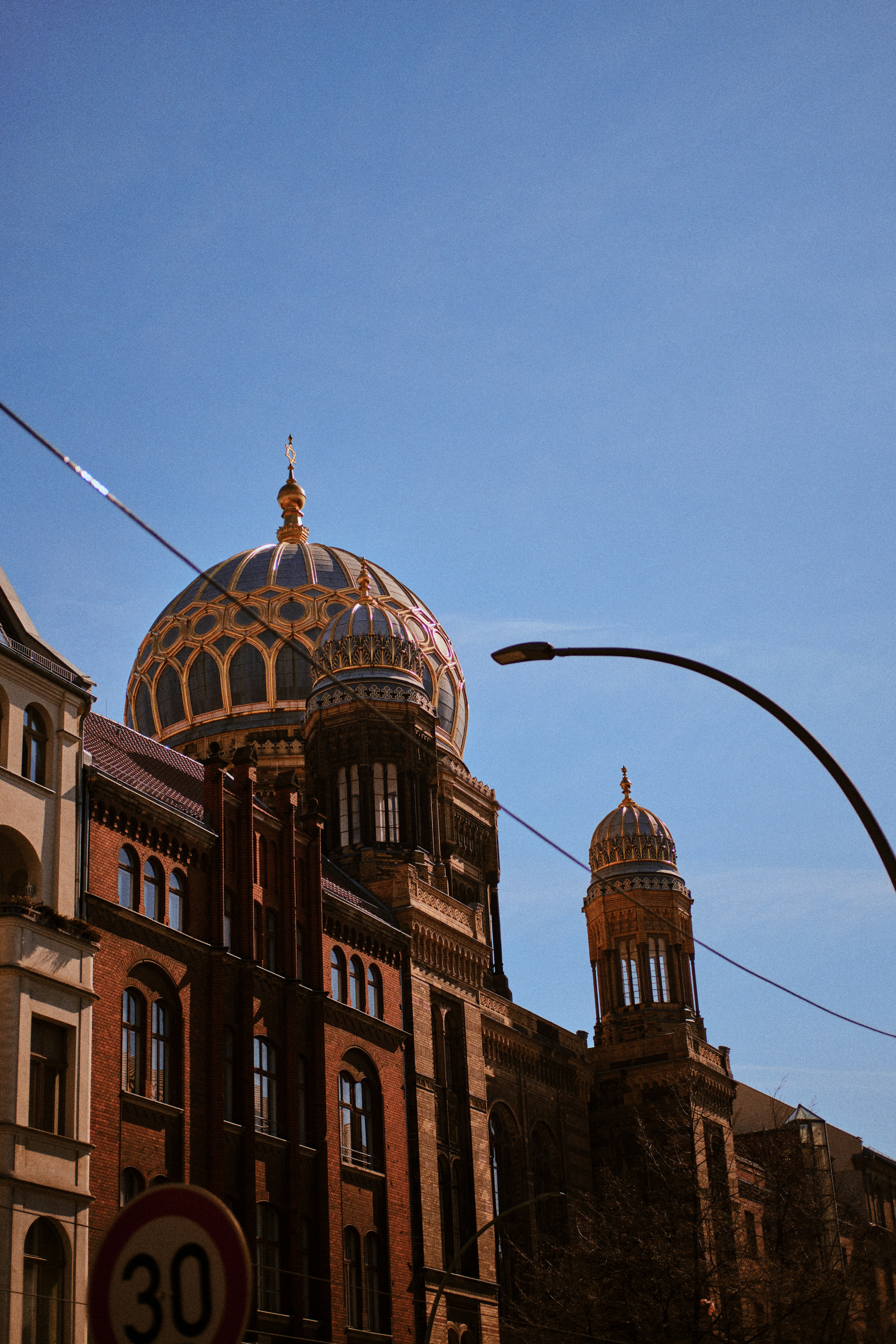 Photo by DIJA with Fujifilm X-E4