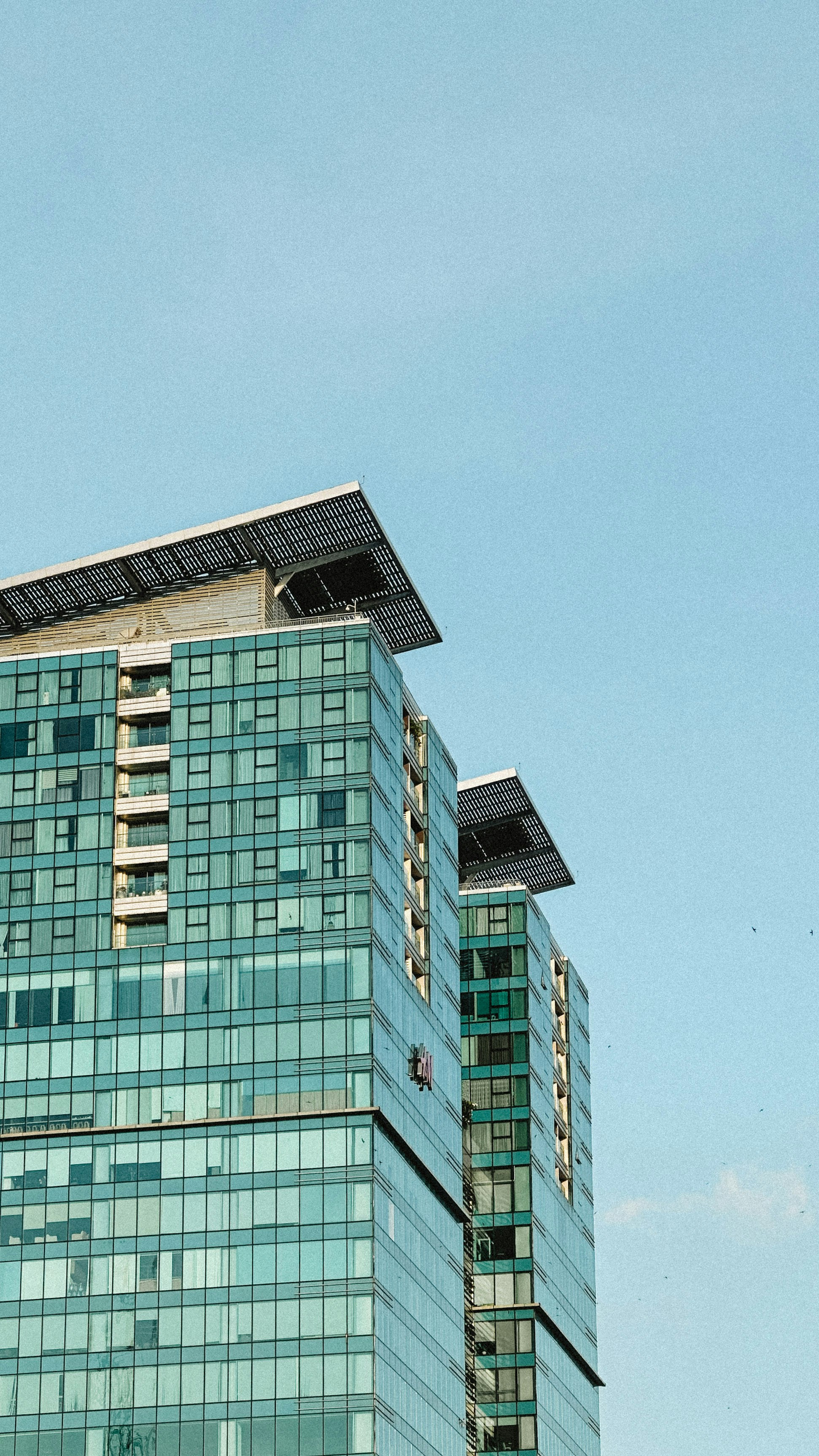 Twin buildings at Ho Chi Minh City, Vietnam 🇻🇳