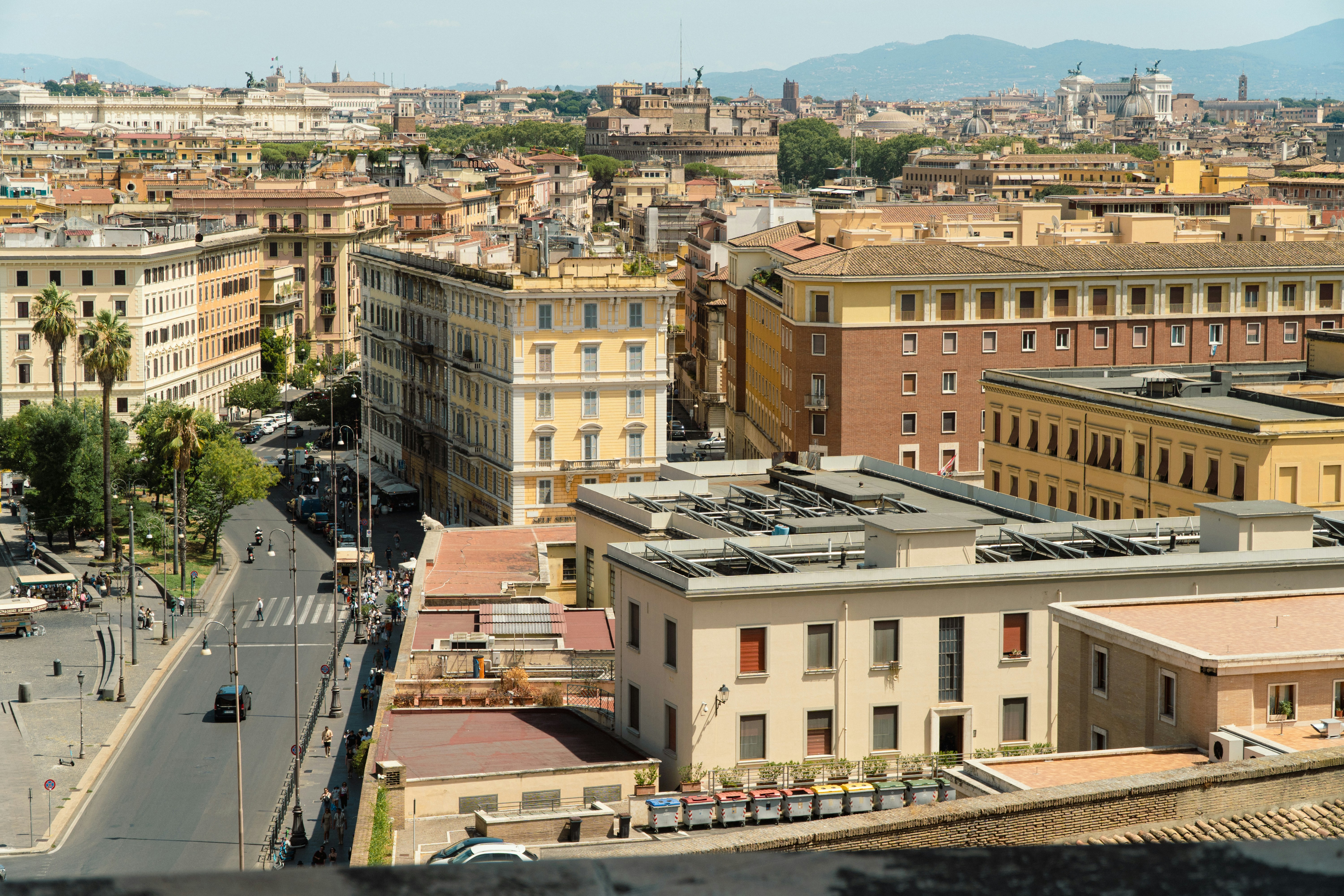 A view of a city from a tall building photo – Free Rome Image on Unsplash