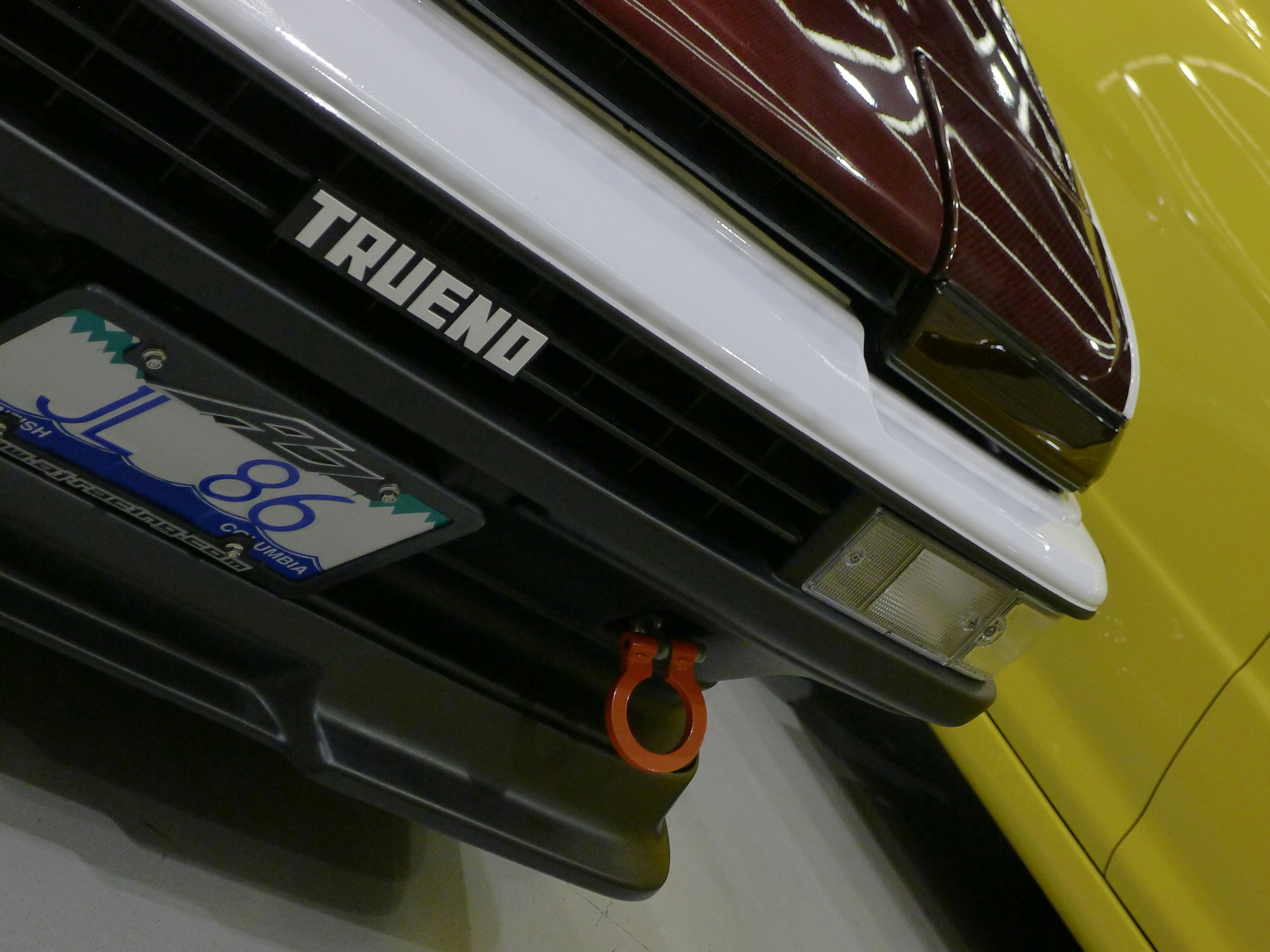 A close up of a car with a license plate photo – Free Wa Image on Unsplash