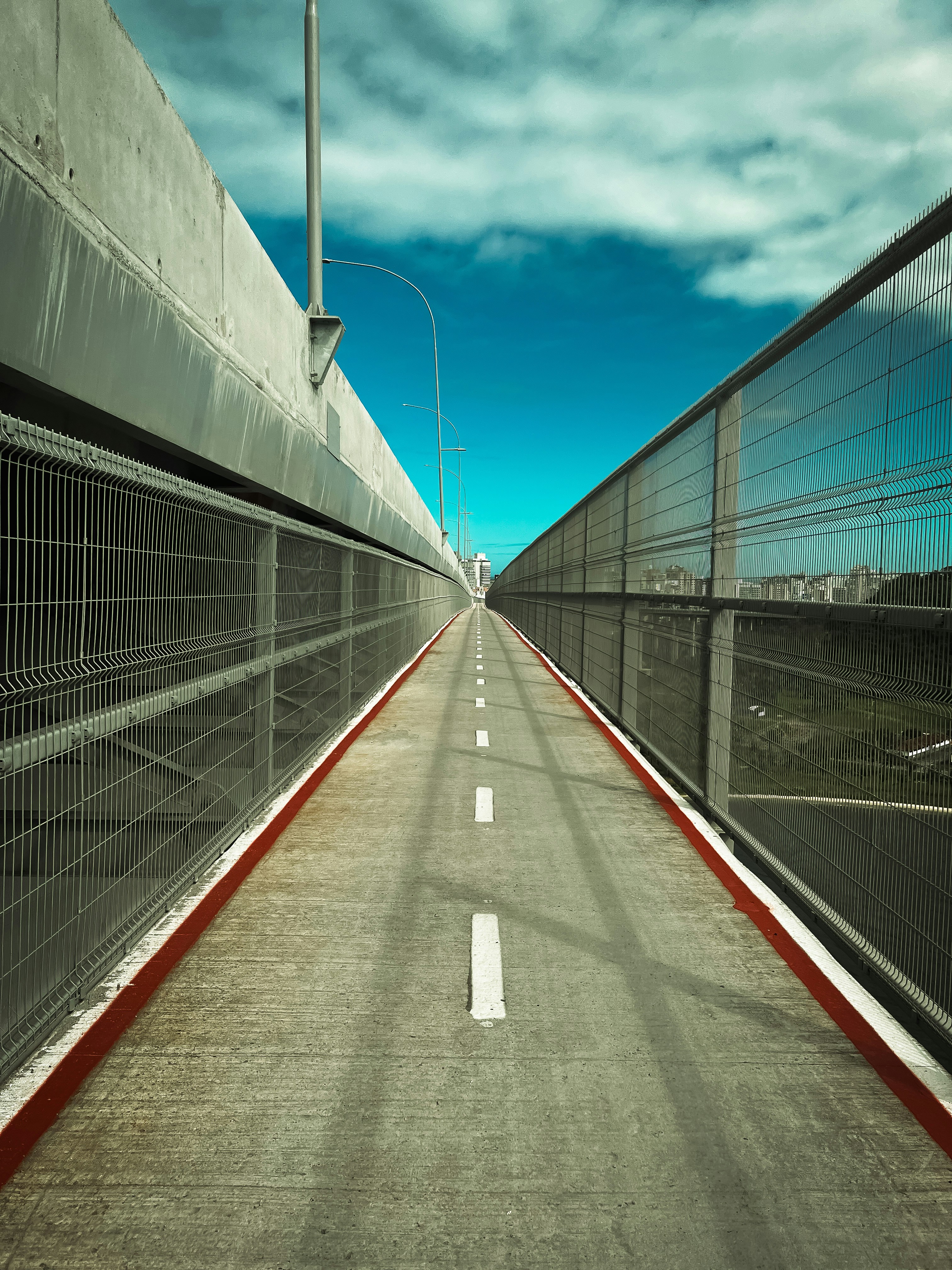 Photo by Mario Zuany with Apple iPhone 13 mini