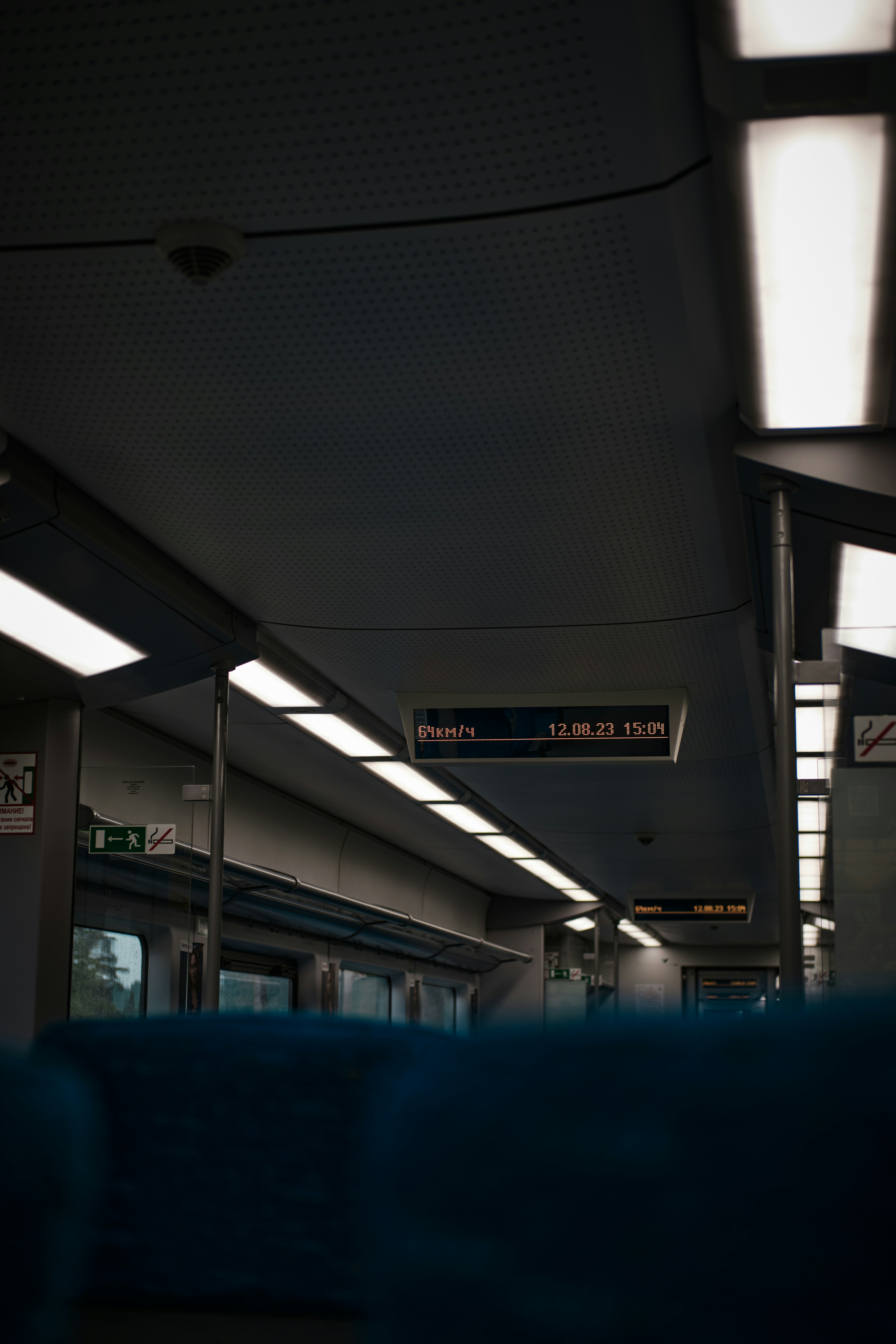Lumen Corridor: A Quiet Subway Car Bathed in Fluorescent Lines