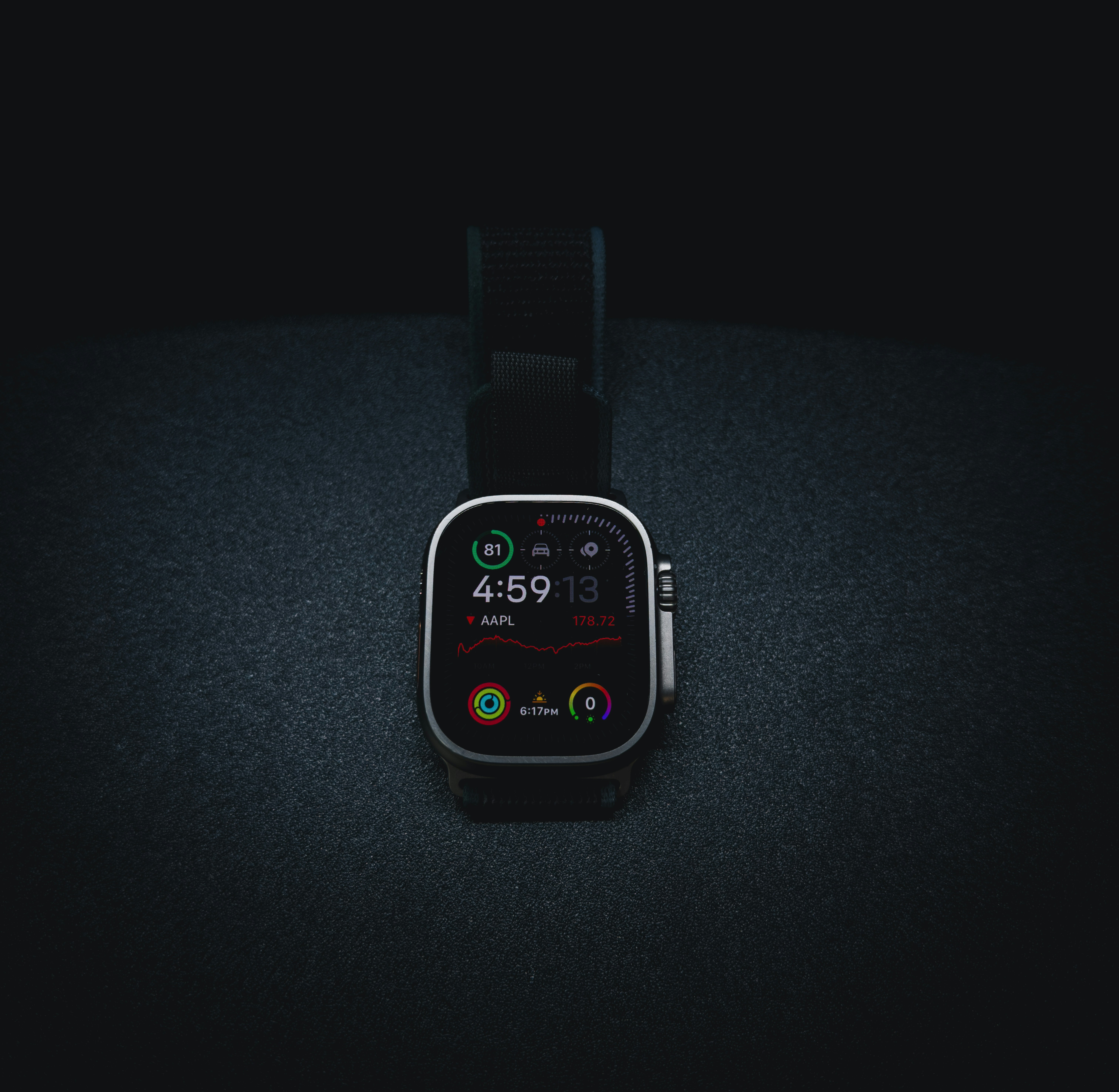 A smart watch sitting on top of a table photo – Free Wristwatch Image ...