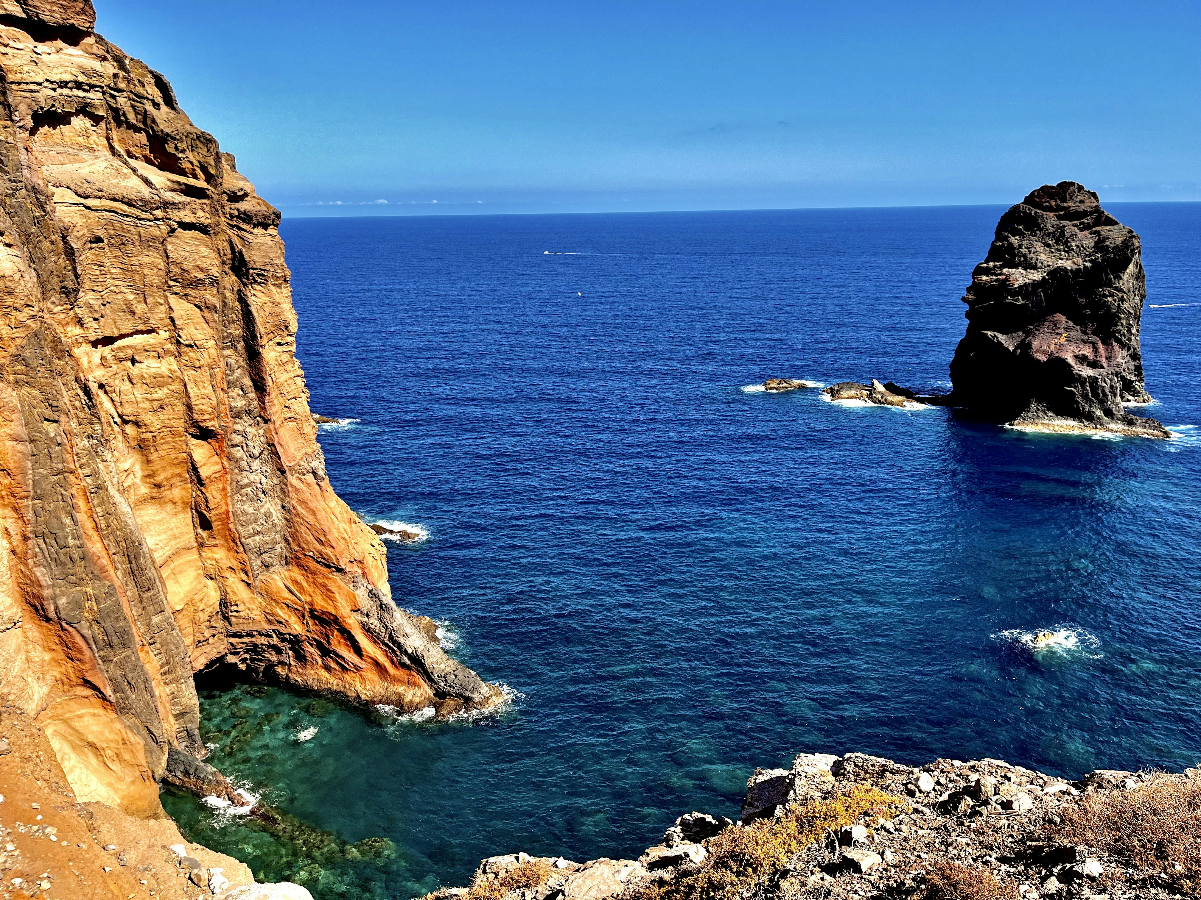 Photo by maximal with Apple iPhone 13 mini