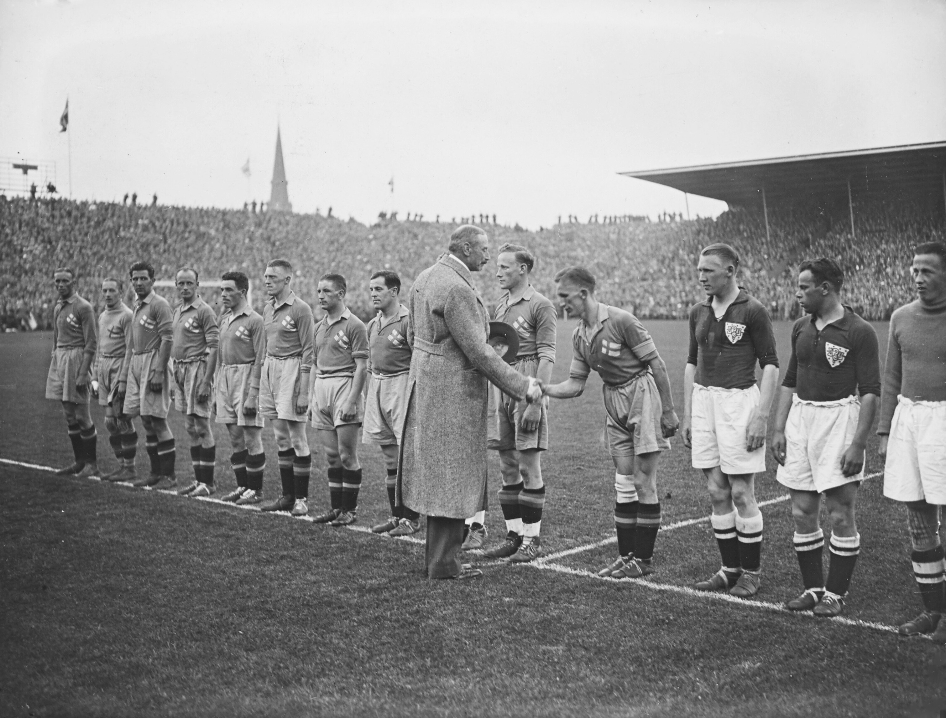 Vintage Football Pictures | Download Free Images on Unsplash