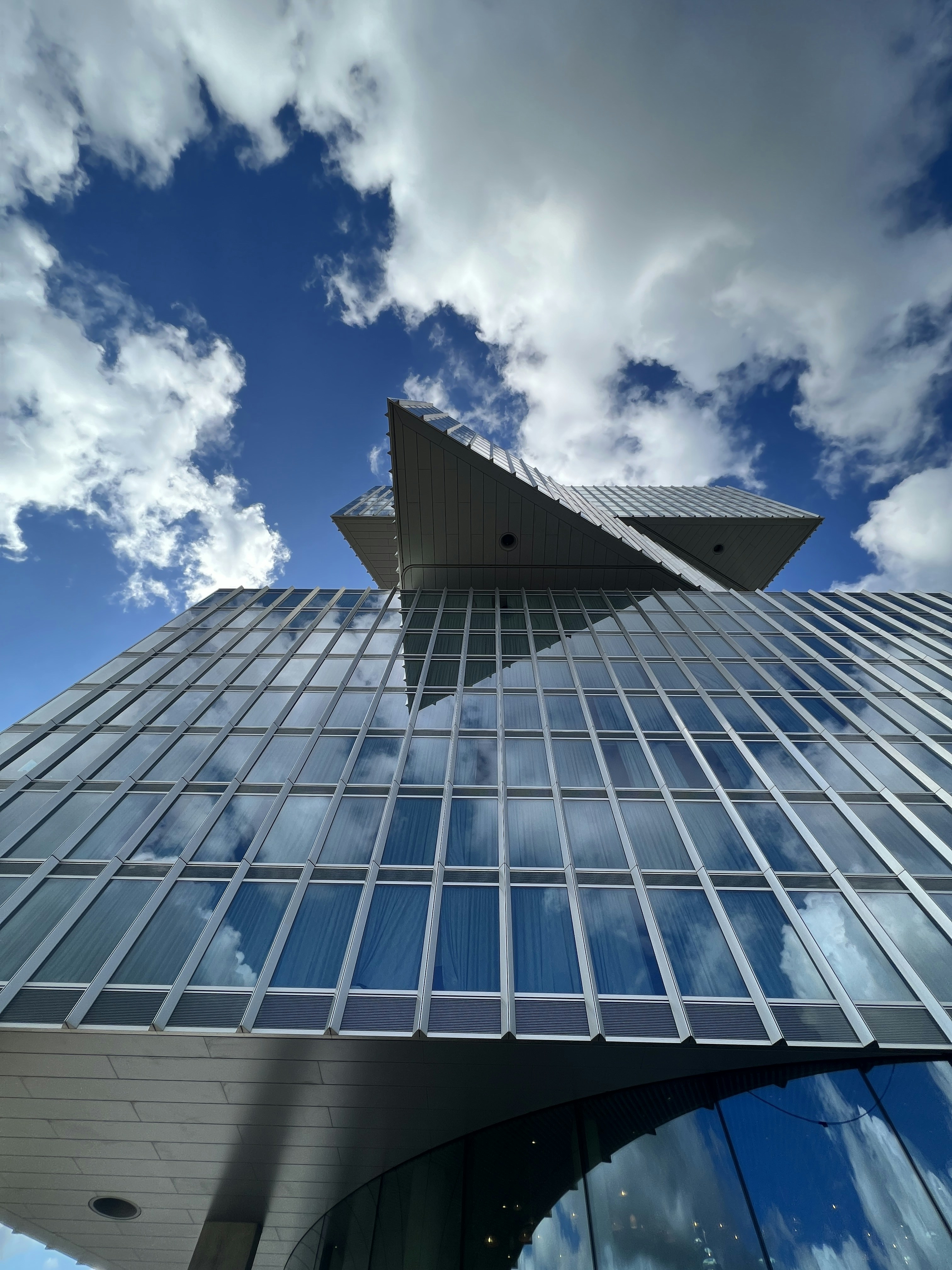 A tall glass building with a sky background photo – Free Grey Image on ...