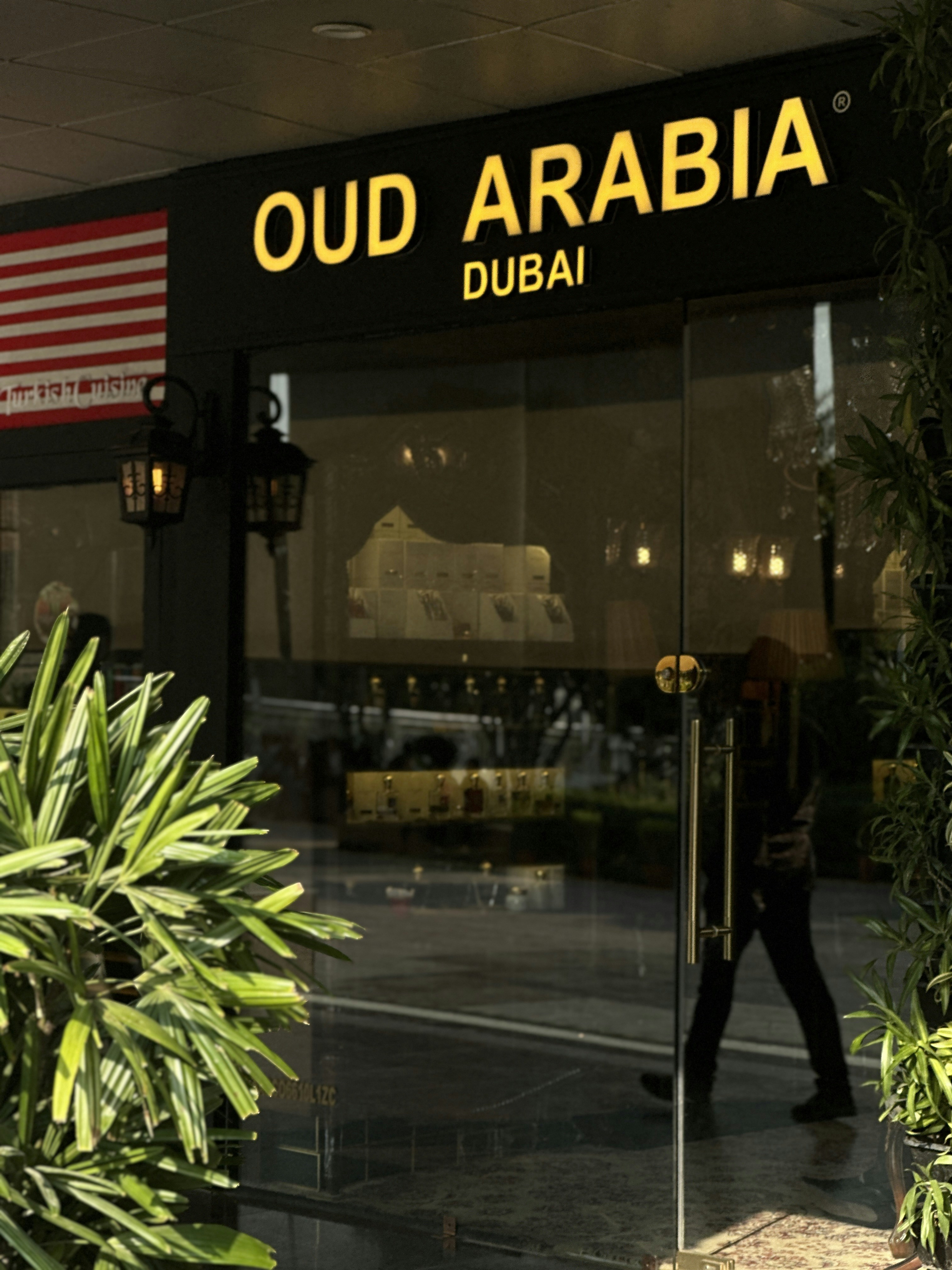 Arab Business Pictures | Download Free Images on Unsplash