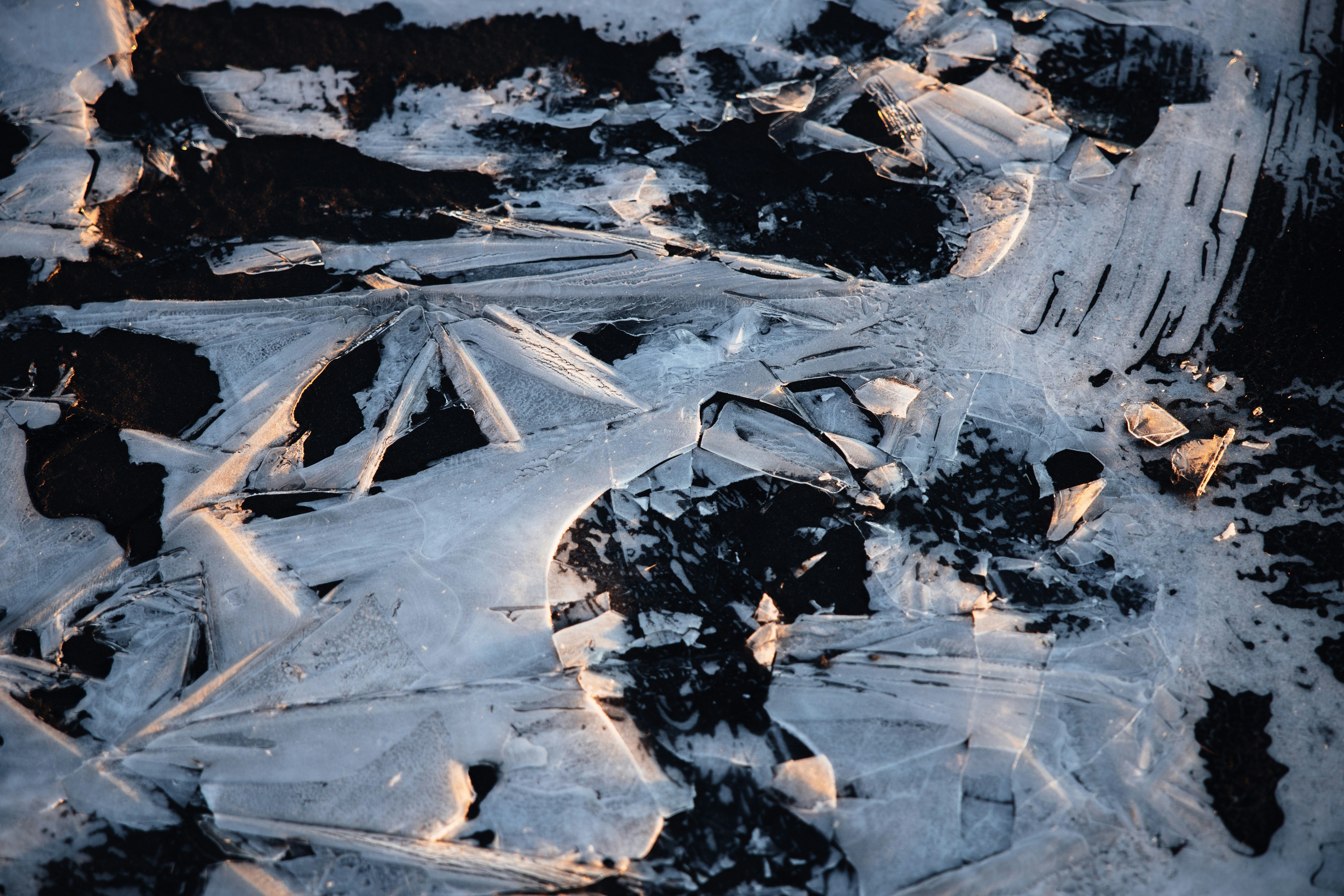 An aerial view of ice and snow on the ground photo – Free Iceland Image ...